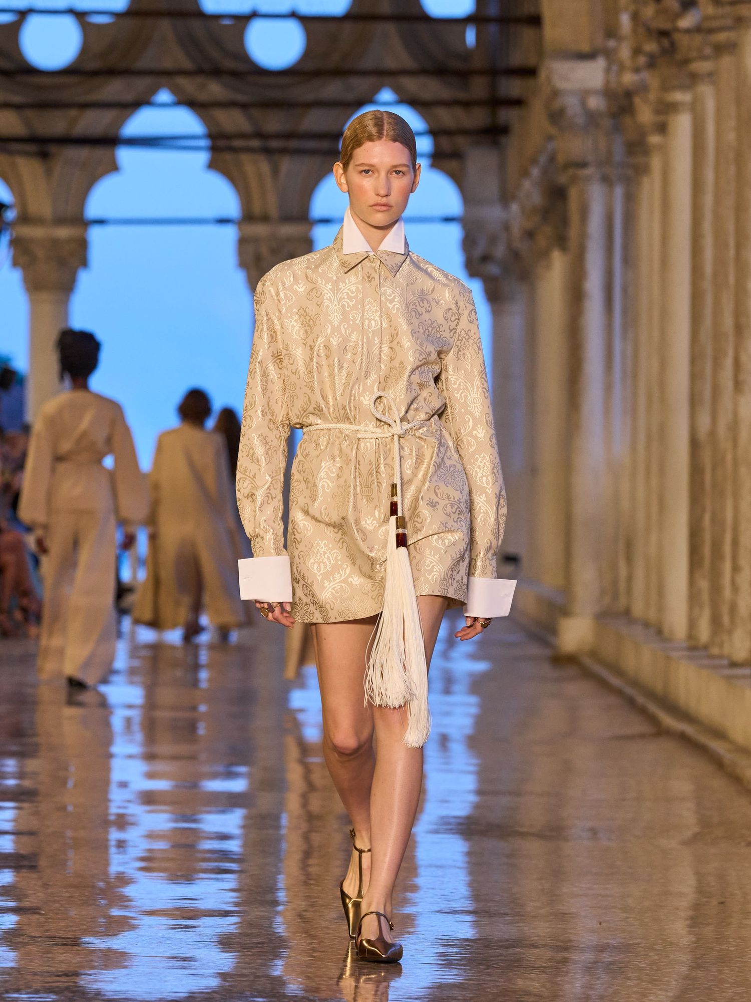See all the looks from Max Mara's Resort '25 runway show in Venice ...