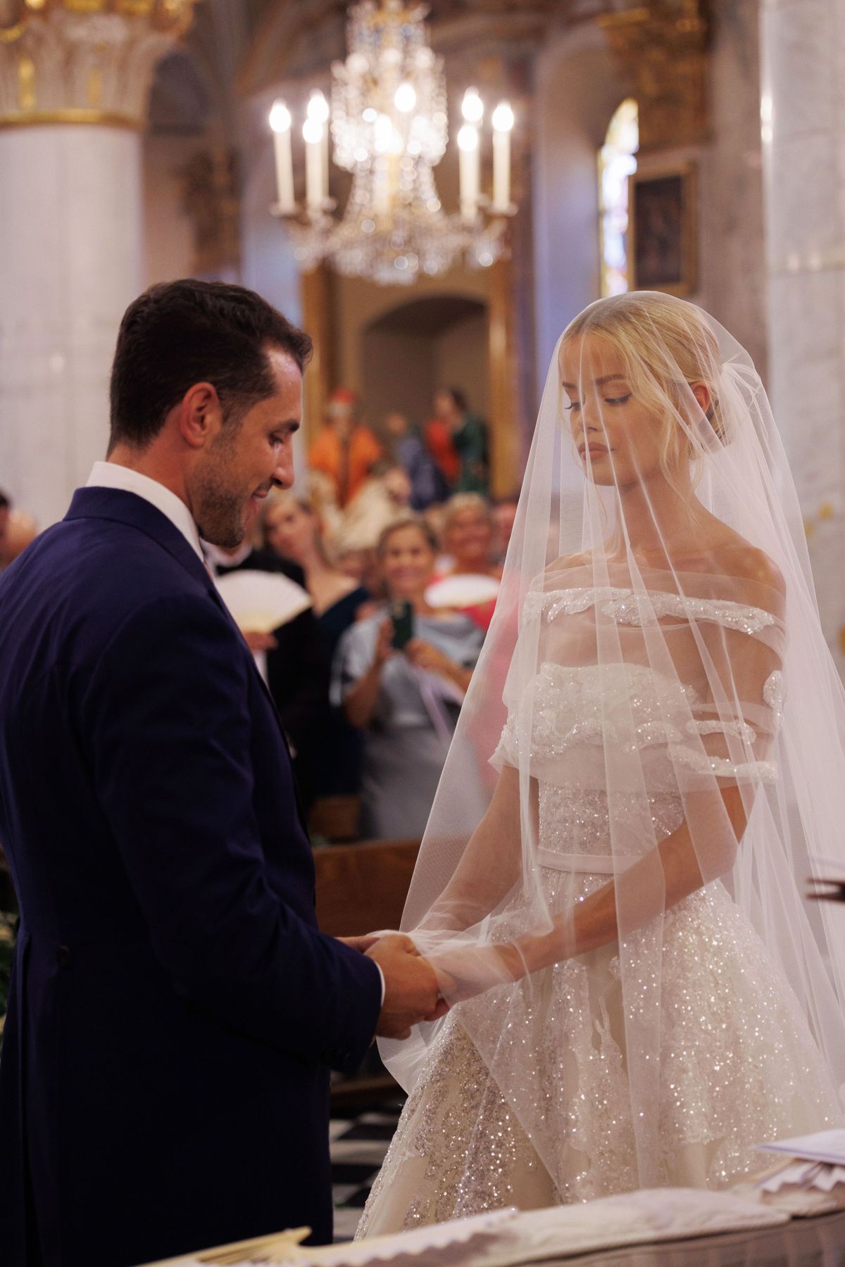 “Tommy’s speech had everyone teary-eyed”: Norwegian supermodel Frida ...