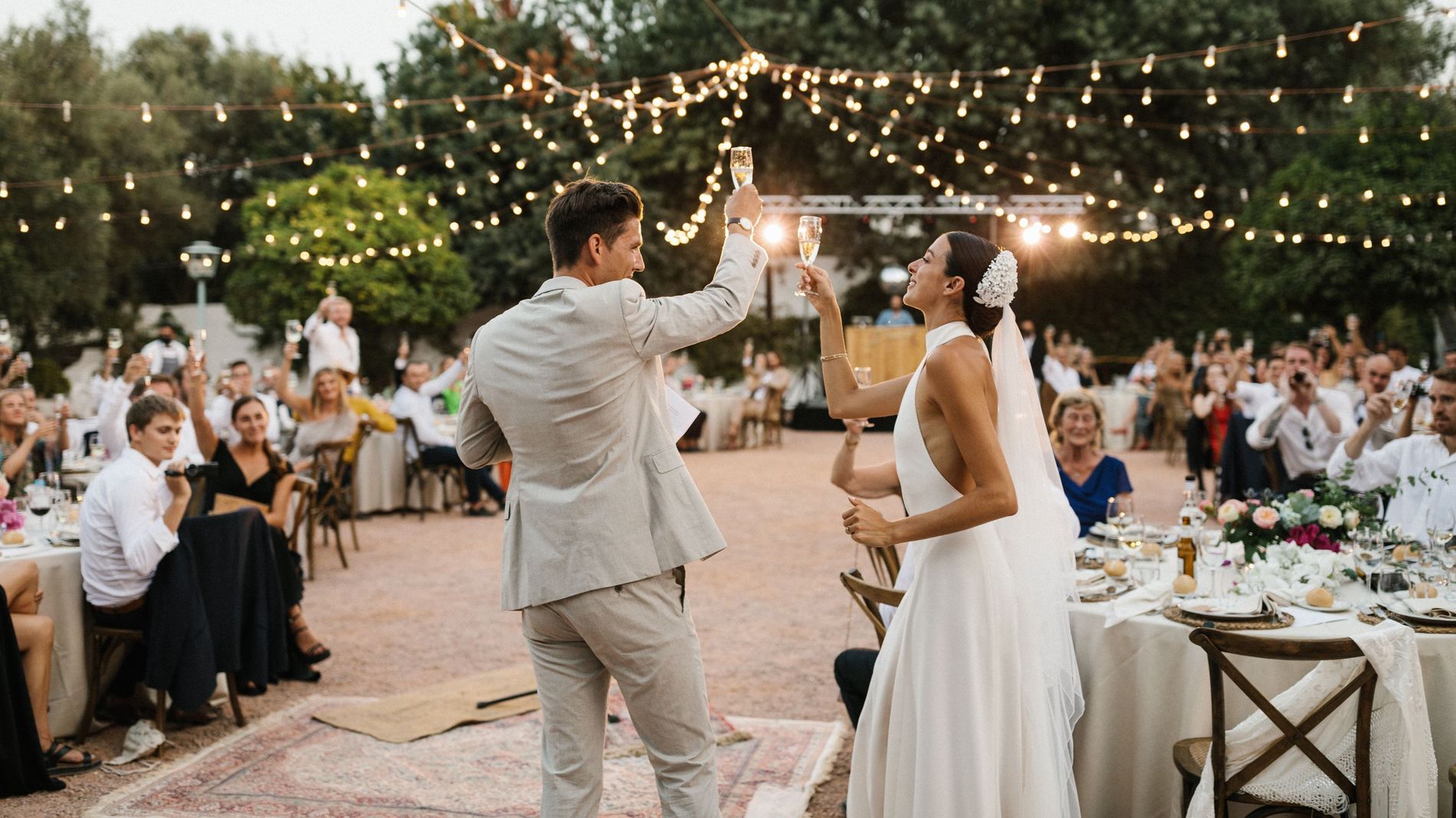 How to master a wedding guest speech, according to an expert - Vogue ...