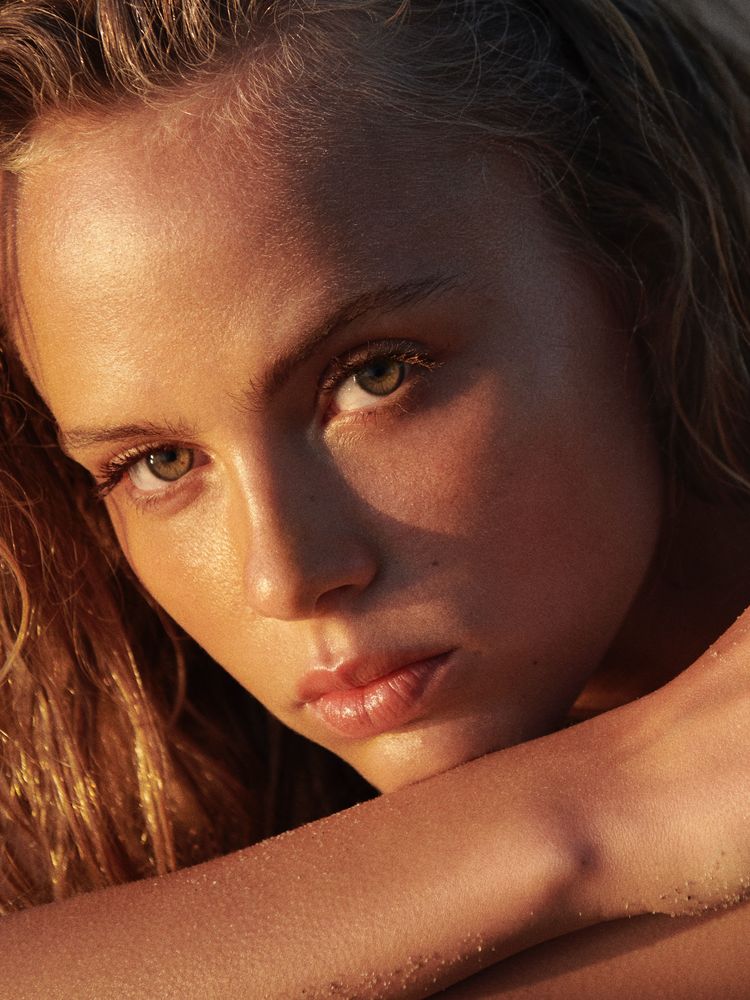 Beauty and the Beach: The Scandi summer beauty essentials - Vogue ...