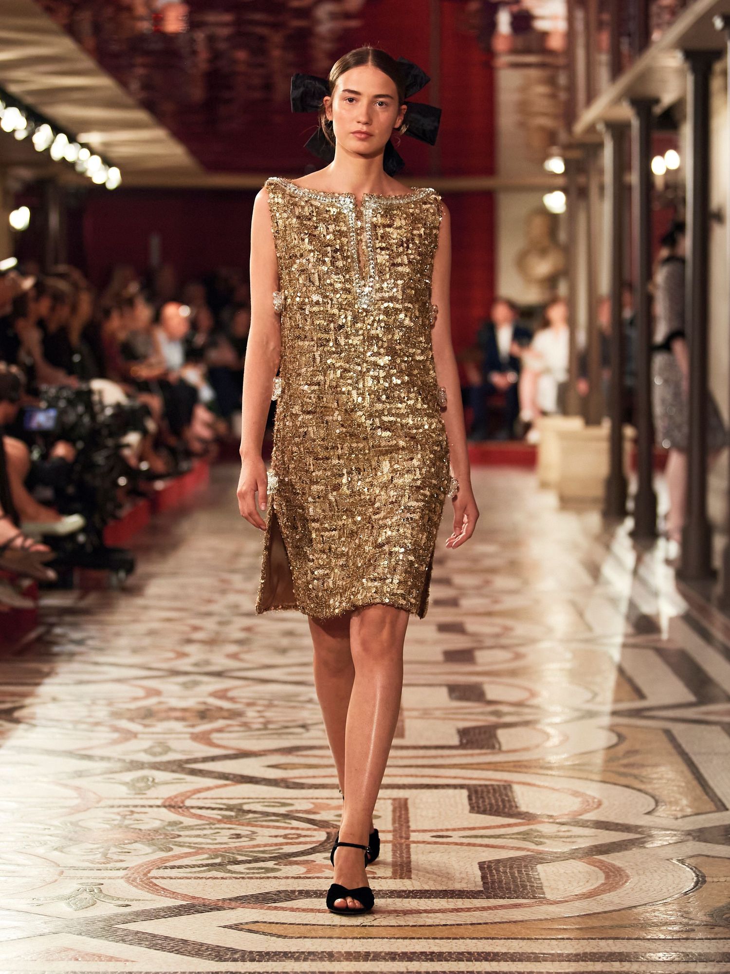 Every look from Chanel's fall 2025 Couture show - Vogue Scandinavia