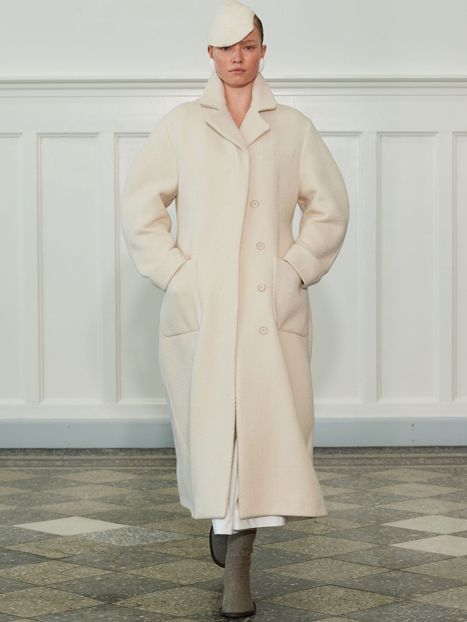 View all the looks from Mark Kenly Domino Tan’s AW23 at Copenhagen ...