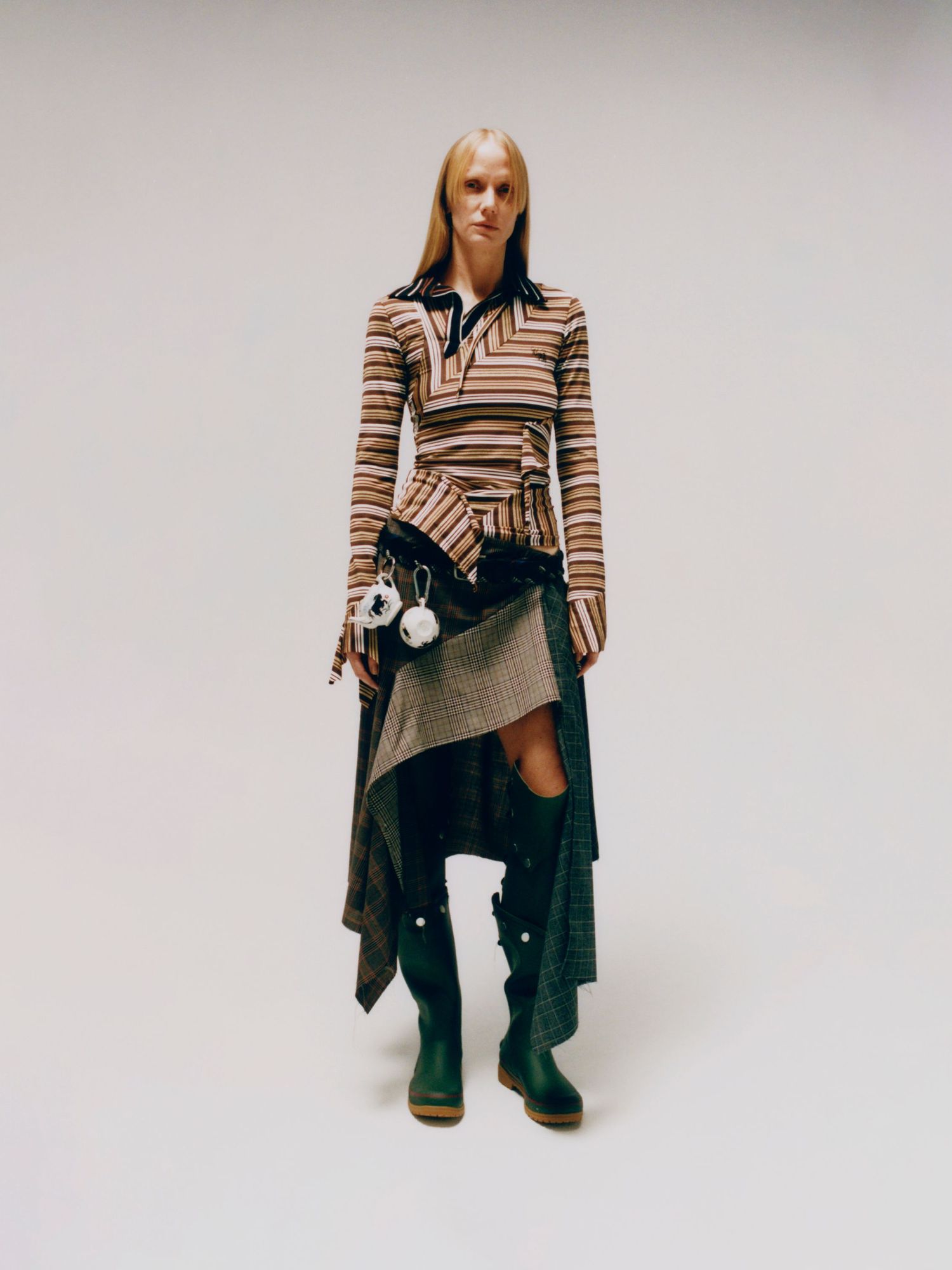 Rave Review AW25 is cool girl meets horse girl - Vogue Scandinavia