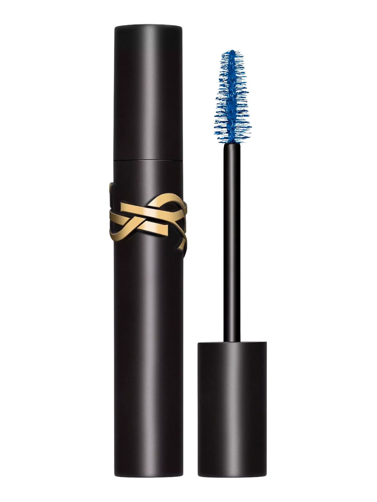 Blue mascara is the makeup trends to try in 2024 - Vogue Scandinavia