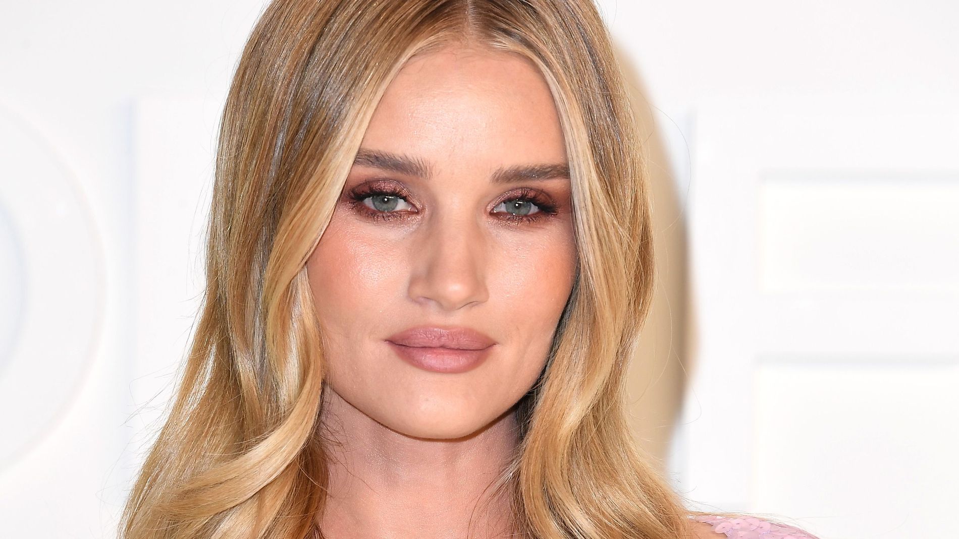 Gym lips: This viral TikTok trend promises a fuller-looking pout ...