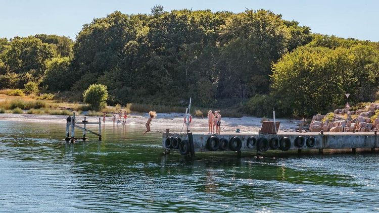 The 5 best beaches to visit in Sweden, according to the fashion crowd ...