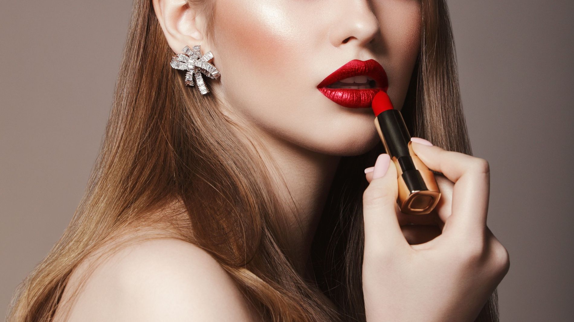 The 6 best lipsticks for a vampish Halloween look and beyond - Vogue ...