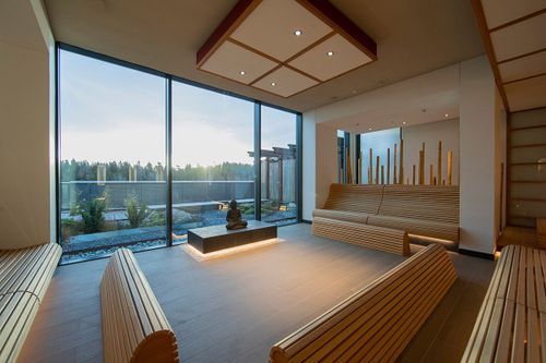 4 of the best facial treatments to try in Oslo this weekend - Vogue ...