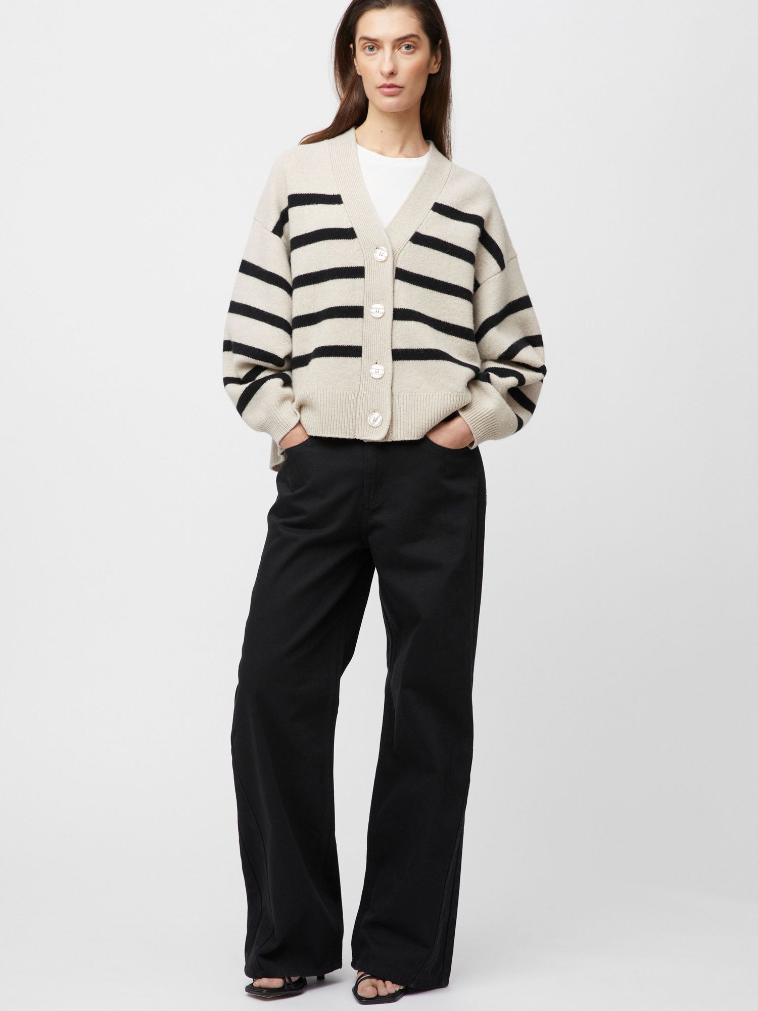 See all the looks from FWSS AW23 collection - Vogue Scandinavia