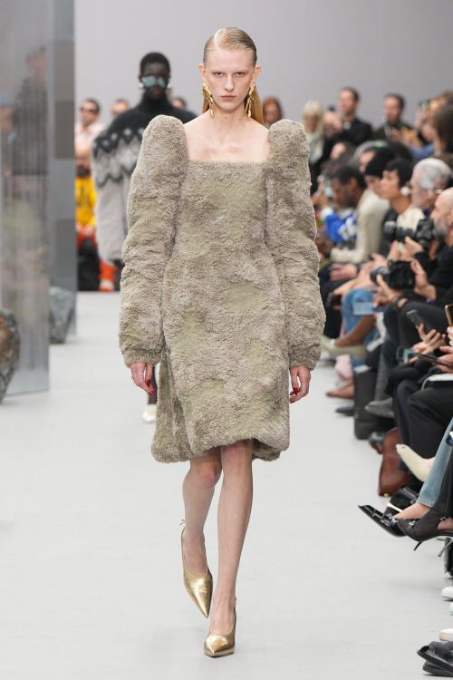 See all the looks from Acne Studios' fall/winter 2025 runway show ...