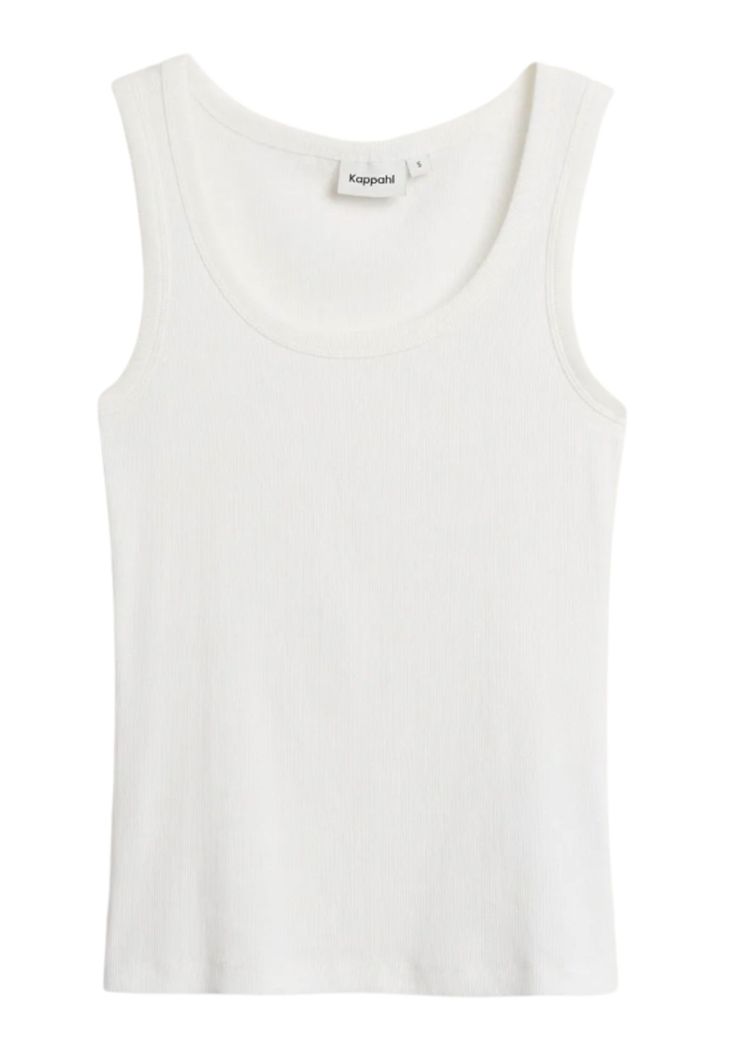 Shop the SS25 white tank top trend - Vogue Scandinavia