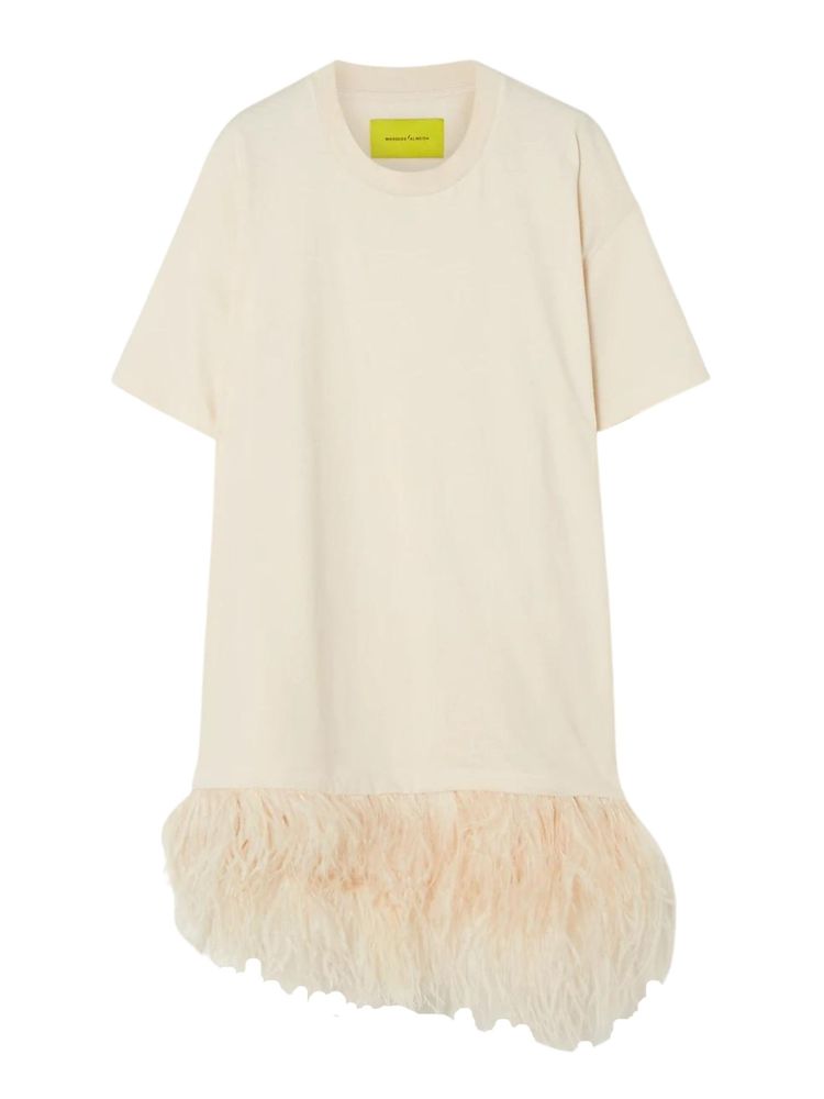 This season's new neutral is oatmeal, and here's how to wear it - Vogue ...