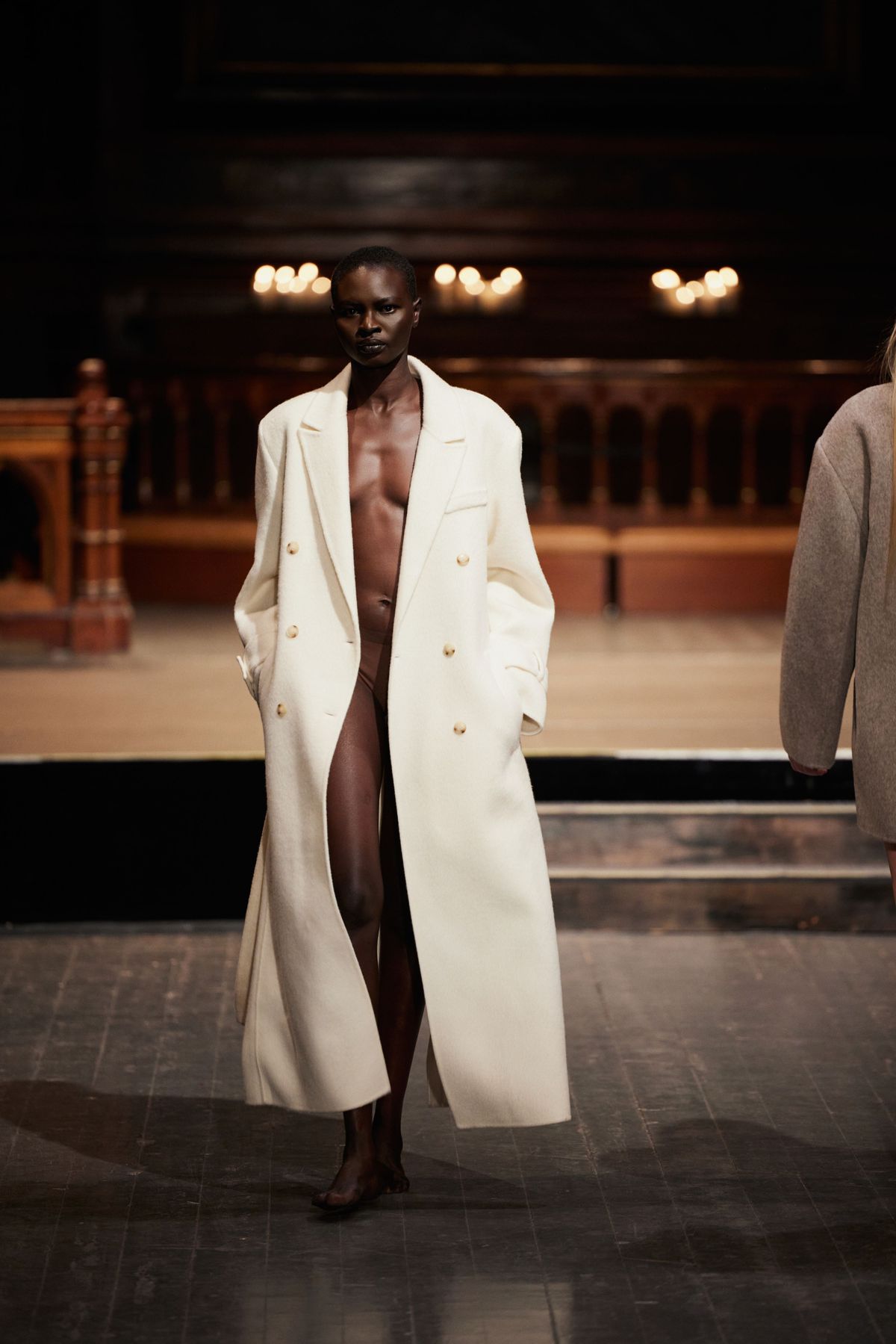 See all the looks from Envelope1976's SS25 collection at Oslo Runway ...