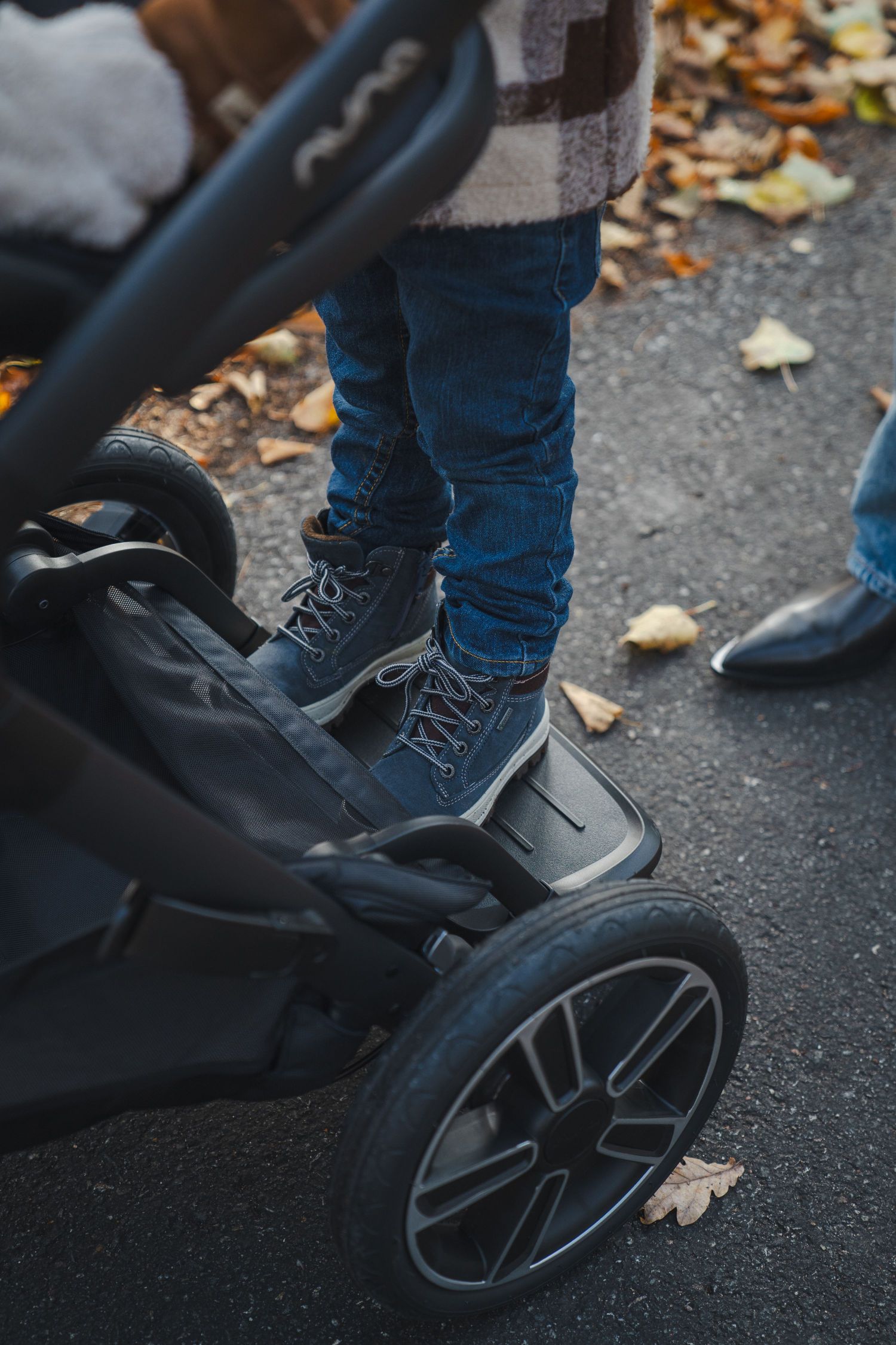 This stroller has the stamp of approval from stylish Scandinavian ...