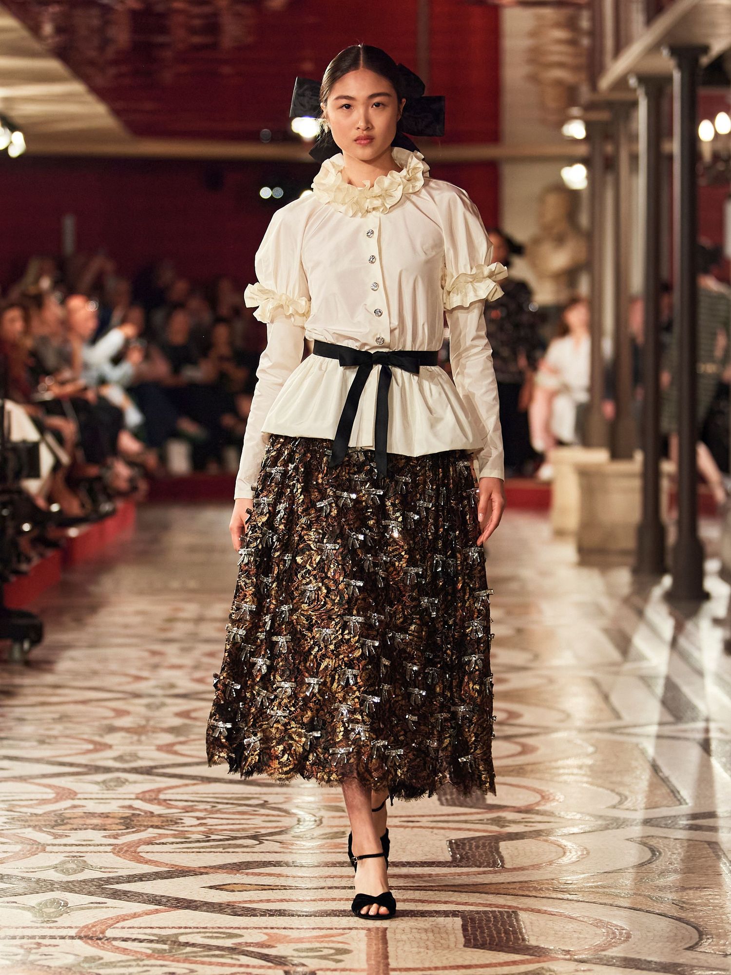 Every look from Chanel's fall 2025 Couture show - Vogue Scandinavia