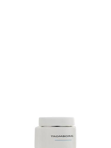 Sophie Bille Brahe's beauty shelfies: "Remember to treat yourself, a ...