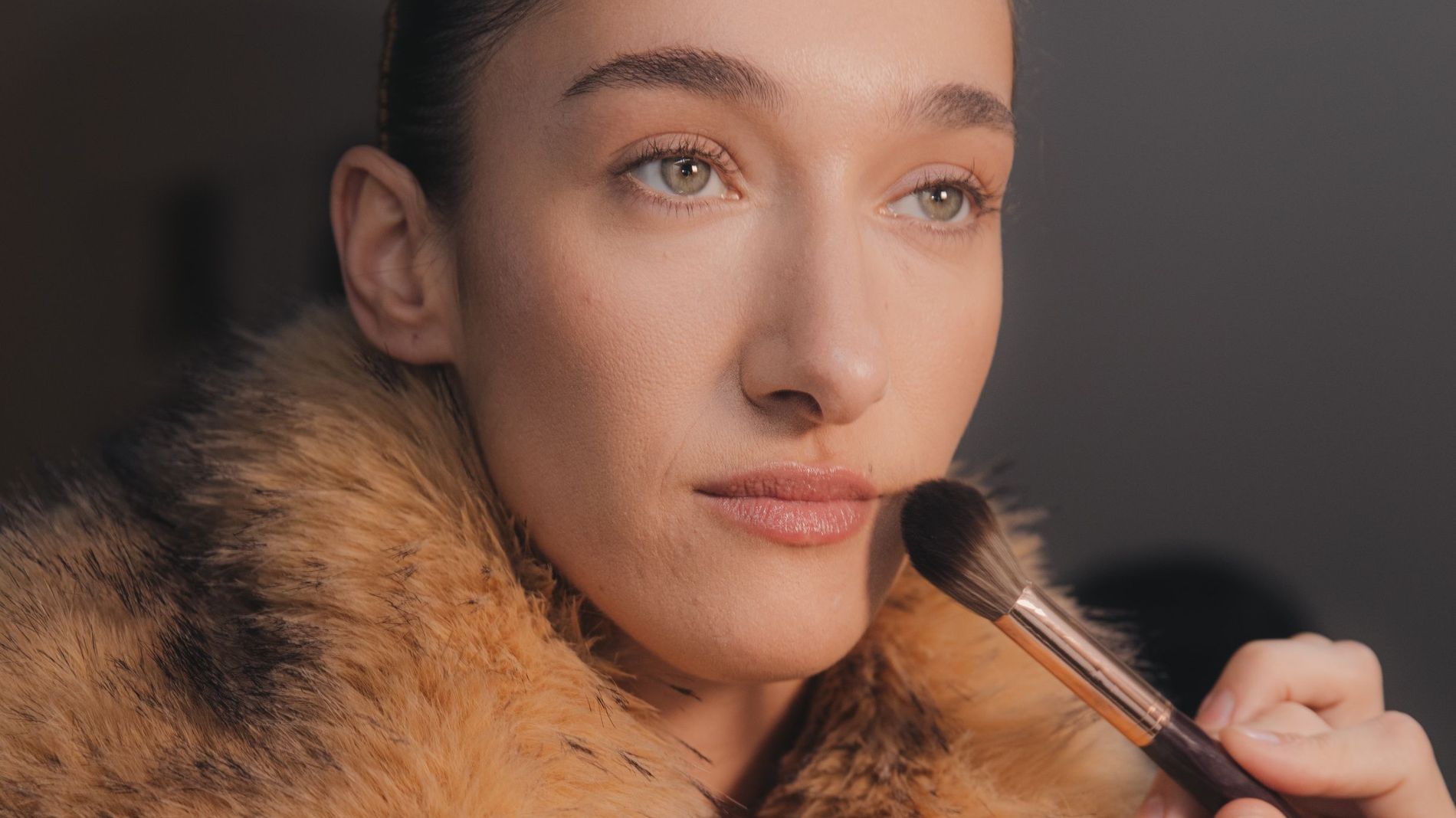 Setting Powder vs. Finishing Powder: The key differences to know ...