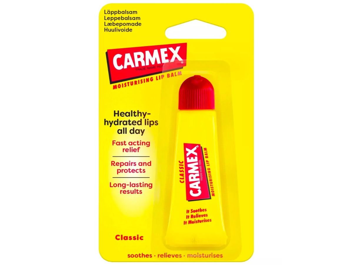 The best winter accessories to buy according to our editors - Vogue ...