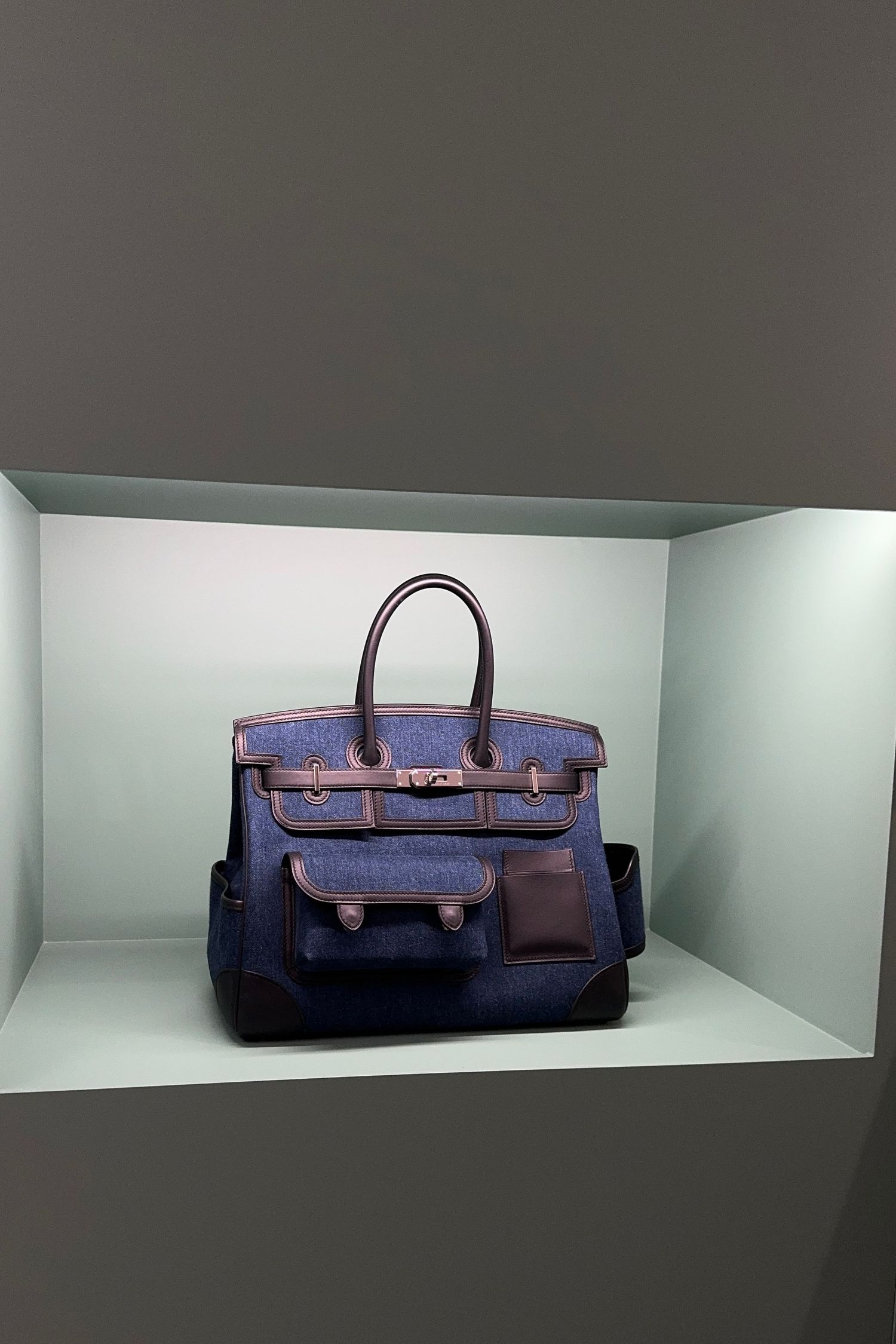 Follow It-girl Desiré Inglander around Paris Fashion Week - Vogue ...