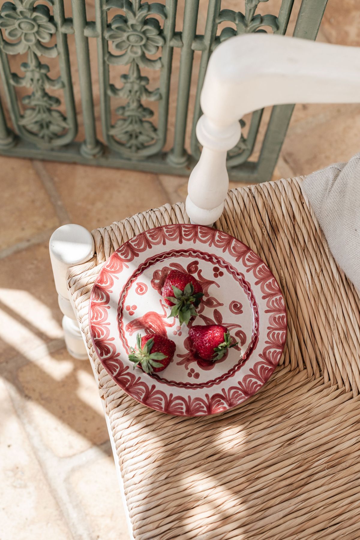 These Norwegian ceramics, handcrafted in Spain, are the only way to ...