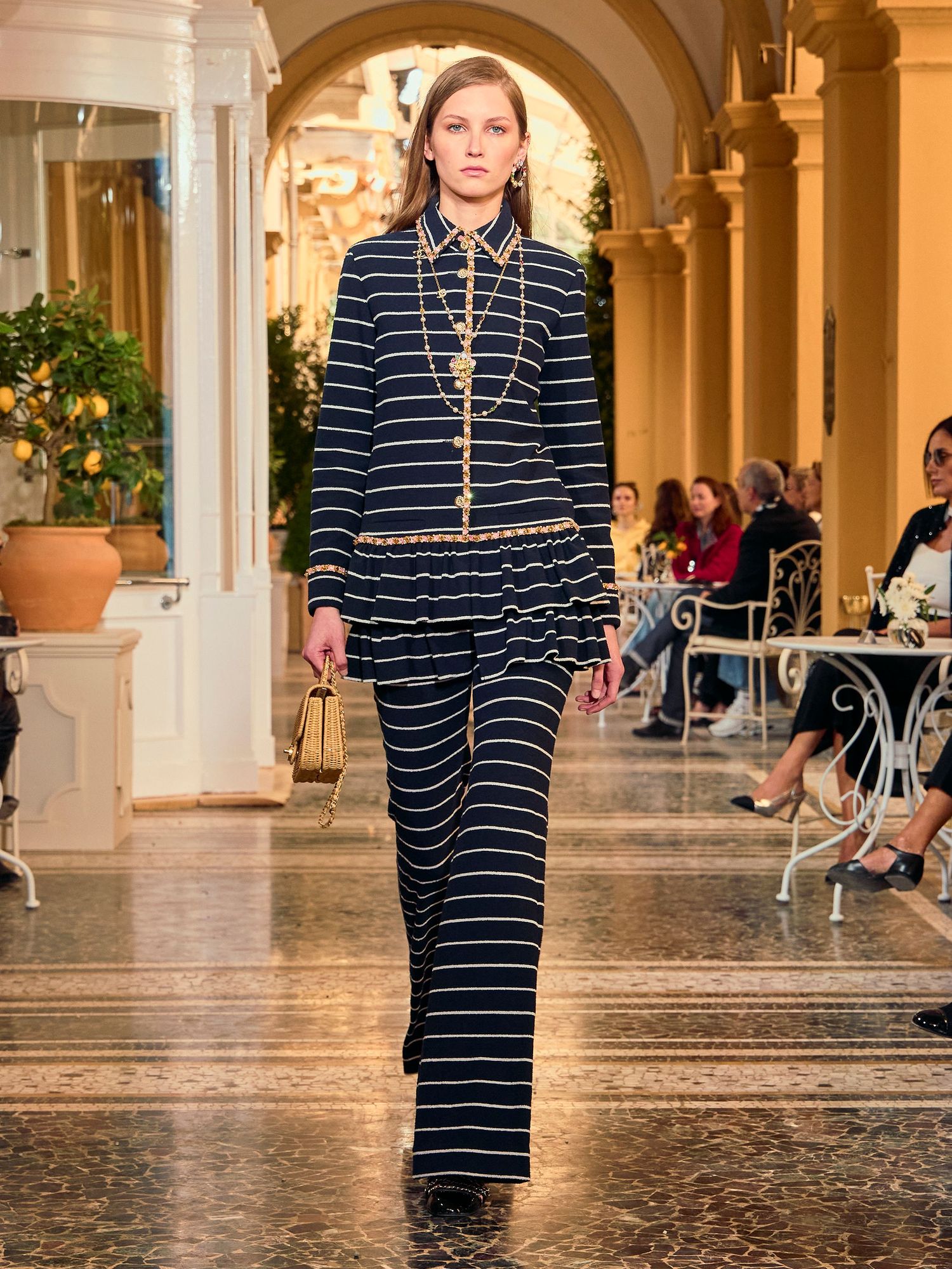 See all the looks from Chanel's Cruise 2026 show - Vogue Scandinavia