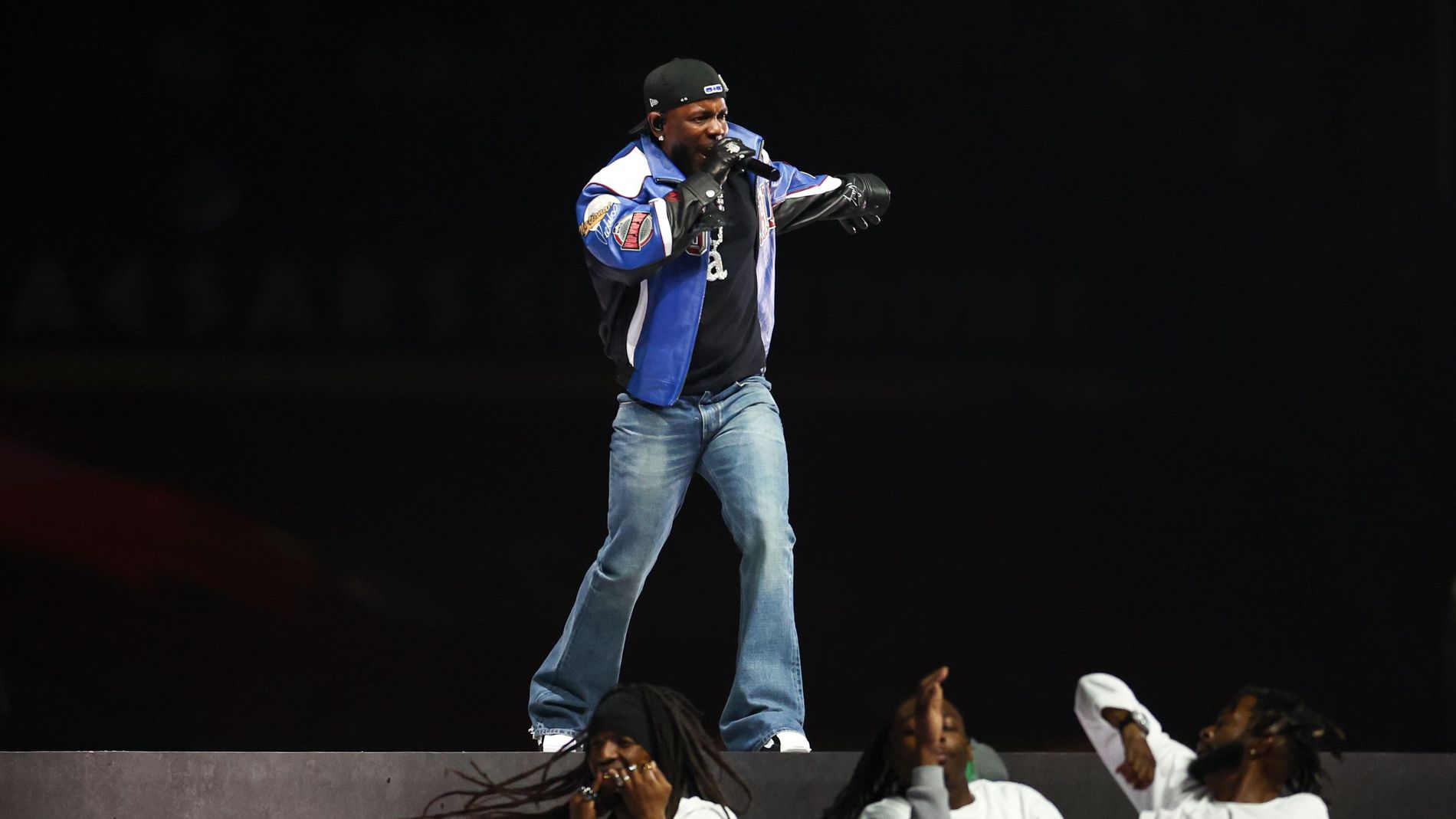 Bootcut jeans are making a comeback with Kendrick Lamar leading the ...