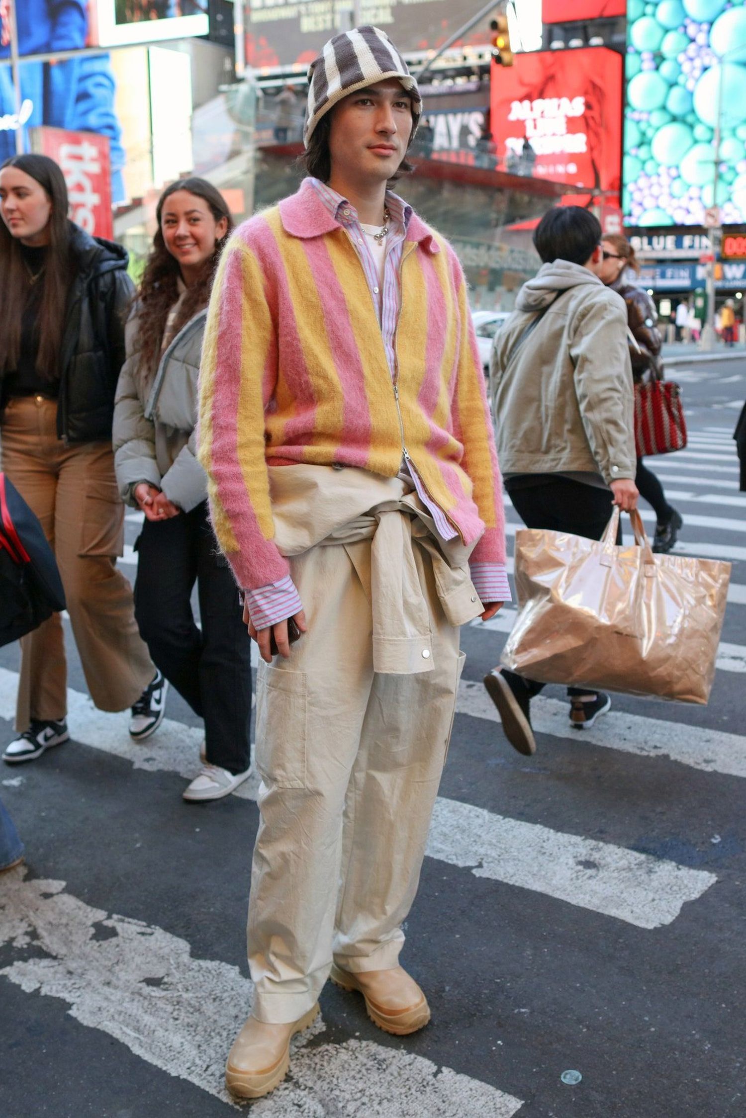 Funky knits are the hero of our spring wardrobes, according to street ...