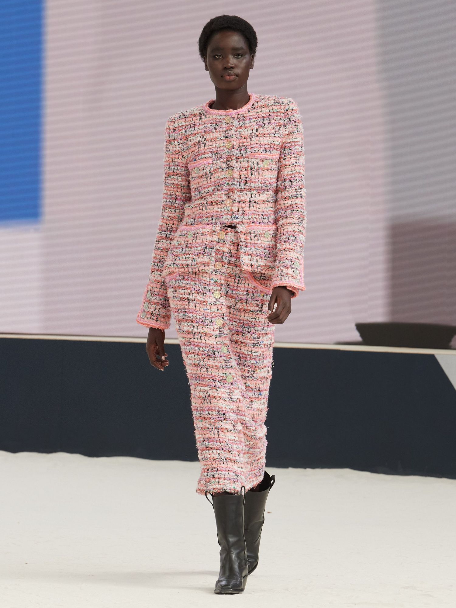 All the looks from Chanel Haute Couture AW22/23 - Vogue Scandinavia