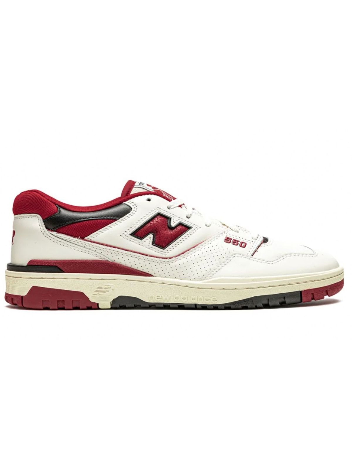 New Balance 550 shoes: Scandinavian influencers new favourite sneaker ...