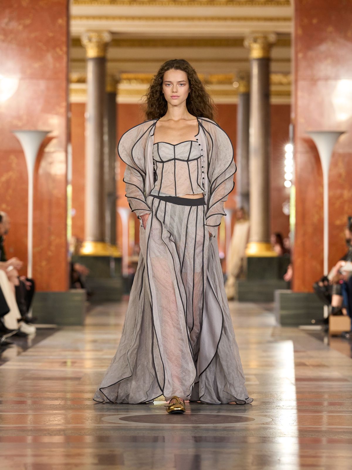 See all the looks from Louis Vuitton's spring/summer 2026 collection ...