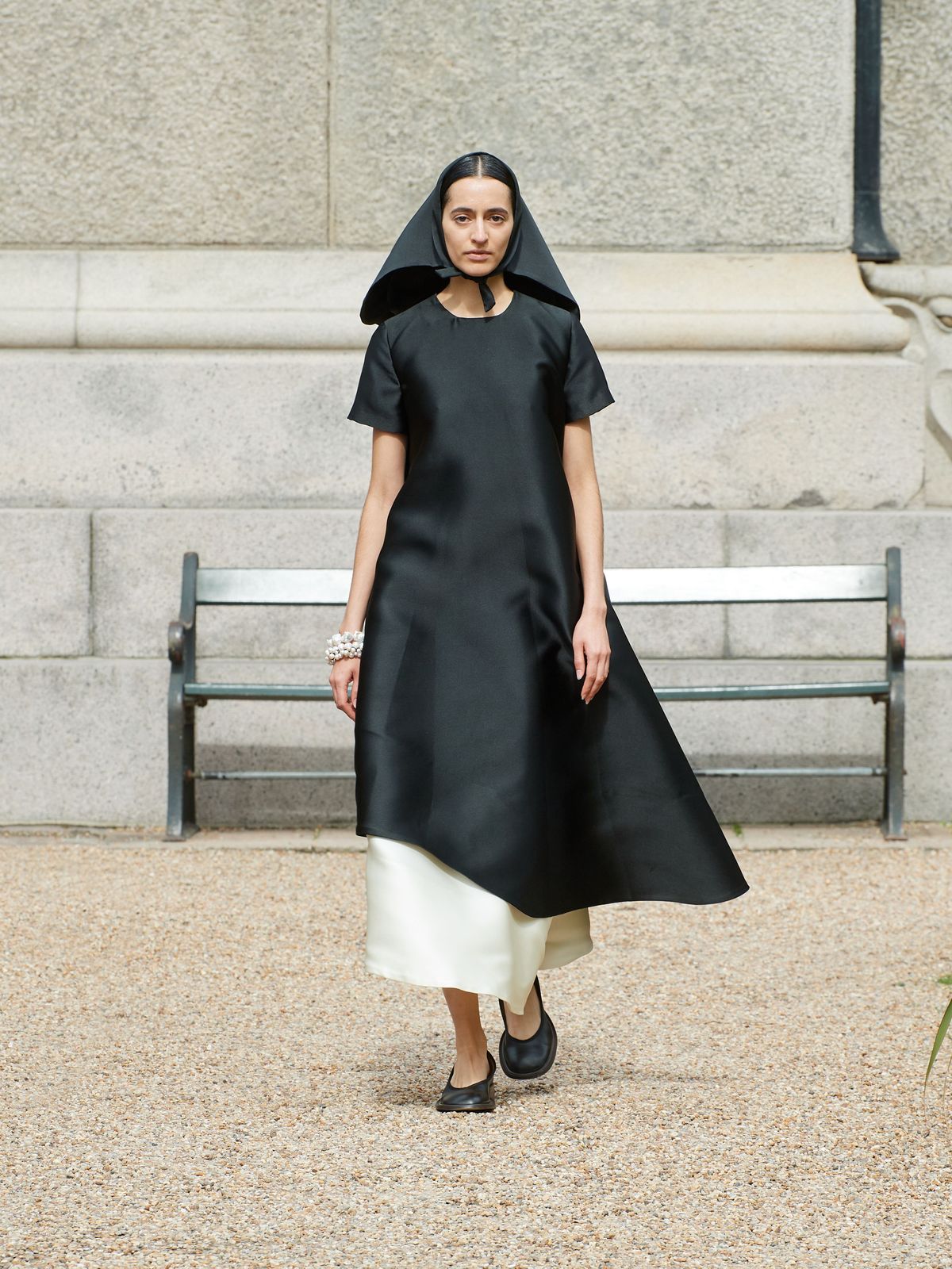 See all the looks from Mark Kenly Domino Tan's SS24 collection at ...