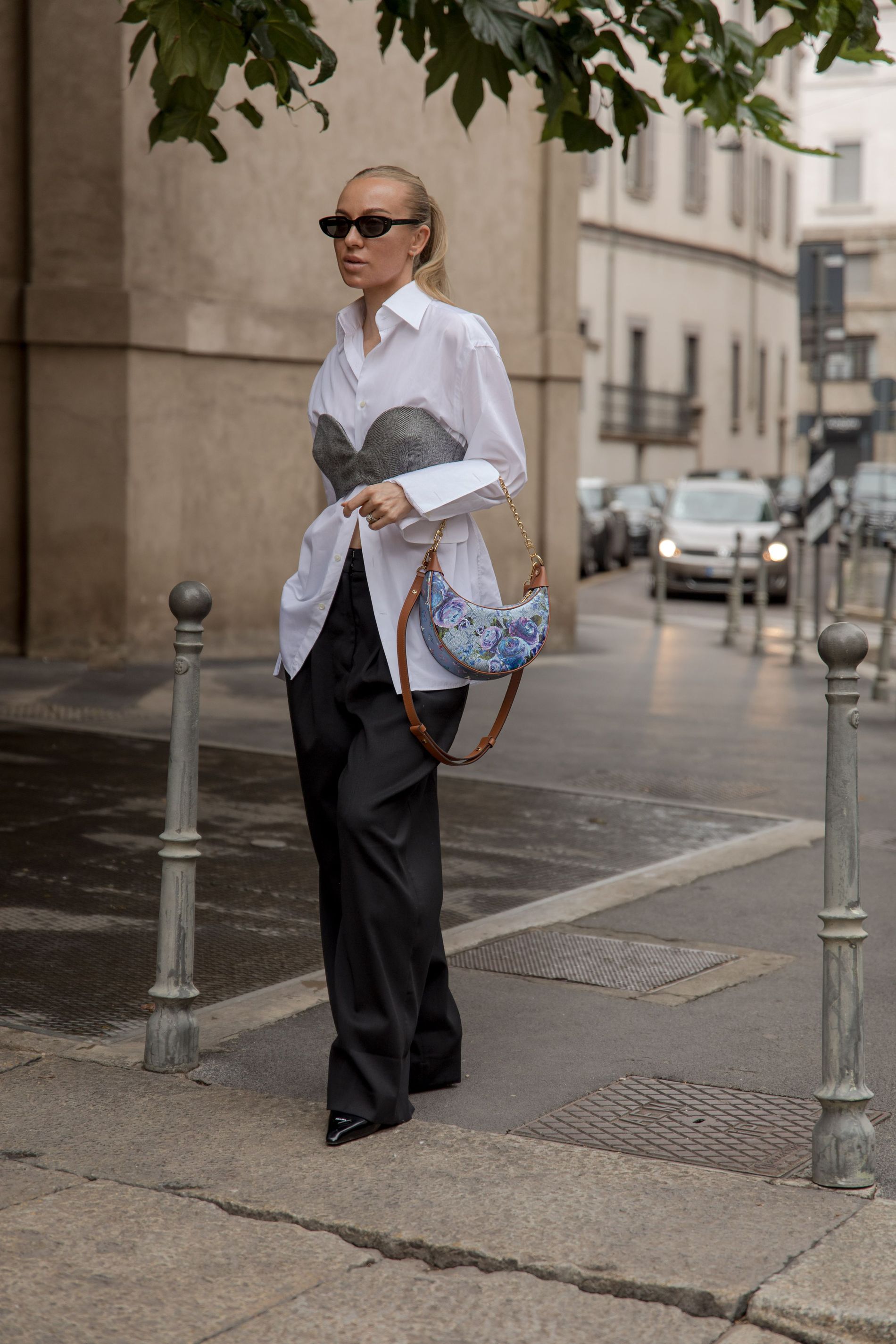 Plucked from the runway, this is the must-have handbag shape of 2022 ...
