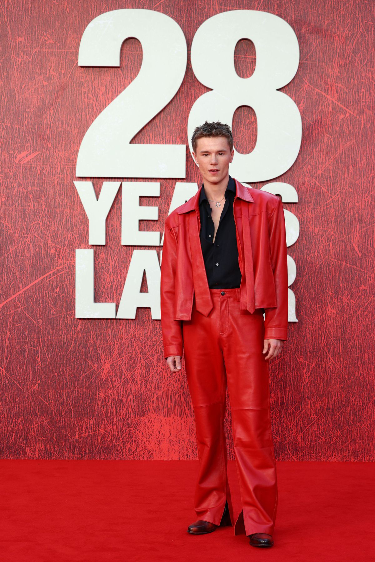See Edvin Ryding's red carpet look at the premiere of 28 Years Later ...