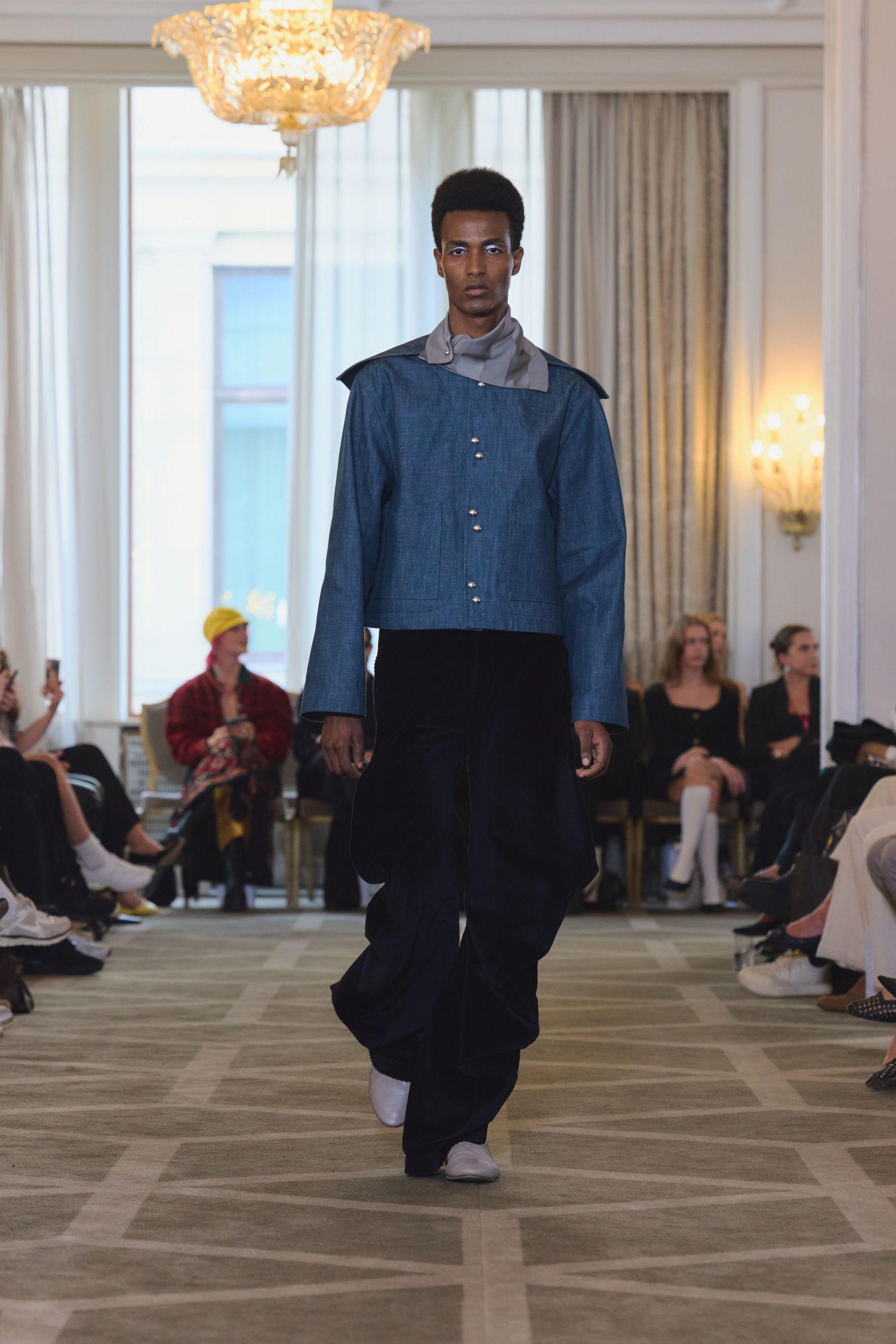 See all the looks from Tarinii's SS25 collection at Oslo Runway NEXT ...