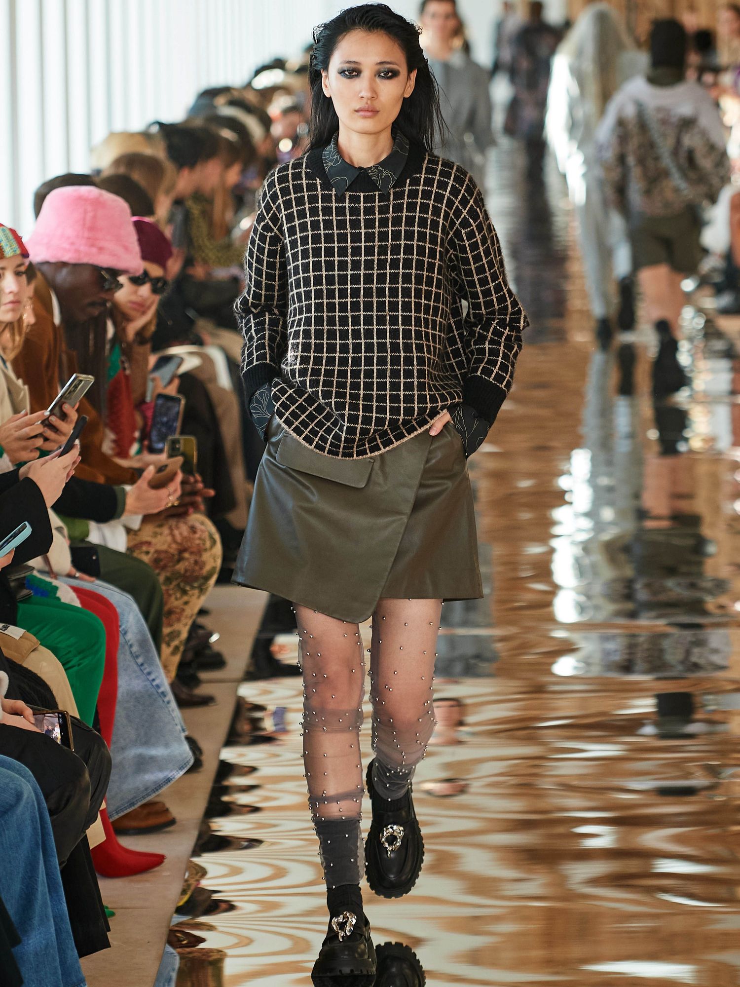 See all the new looks from Munthe’s AW23 runway collection - Vogue ...