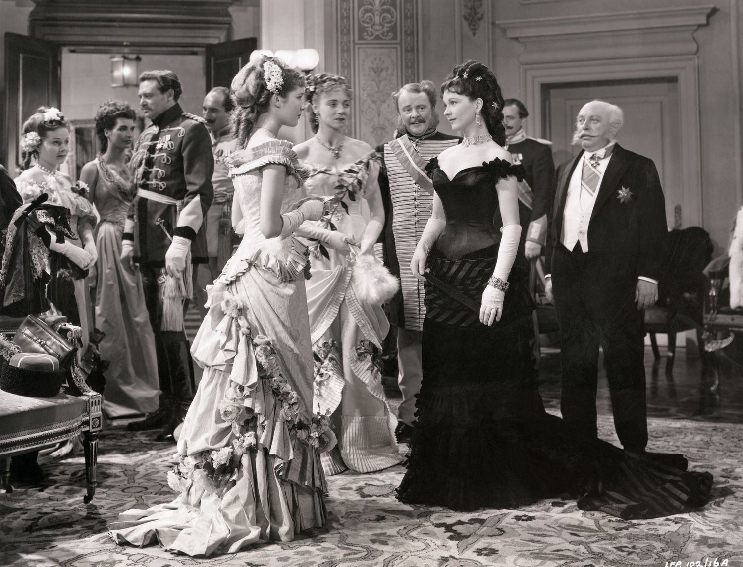 10 best Greta Garbo films of all time - Vogue Scandinavia