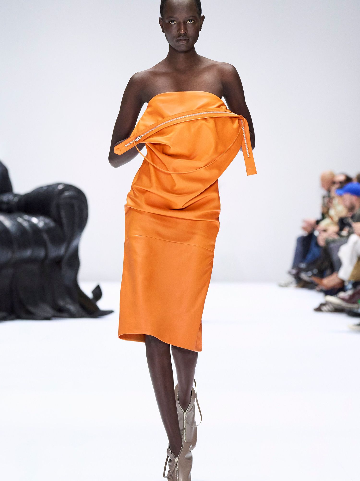 See all the looks from Acne Studios' FW24 runway show at Paris Fashion ...