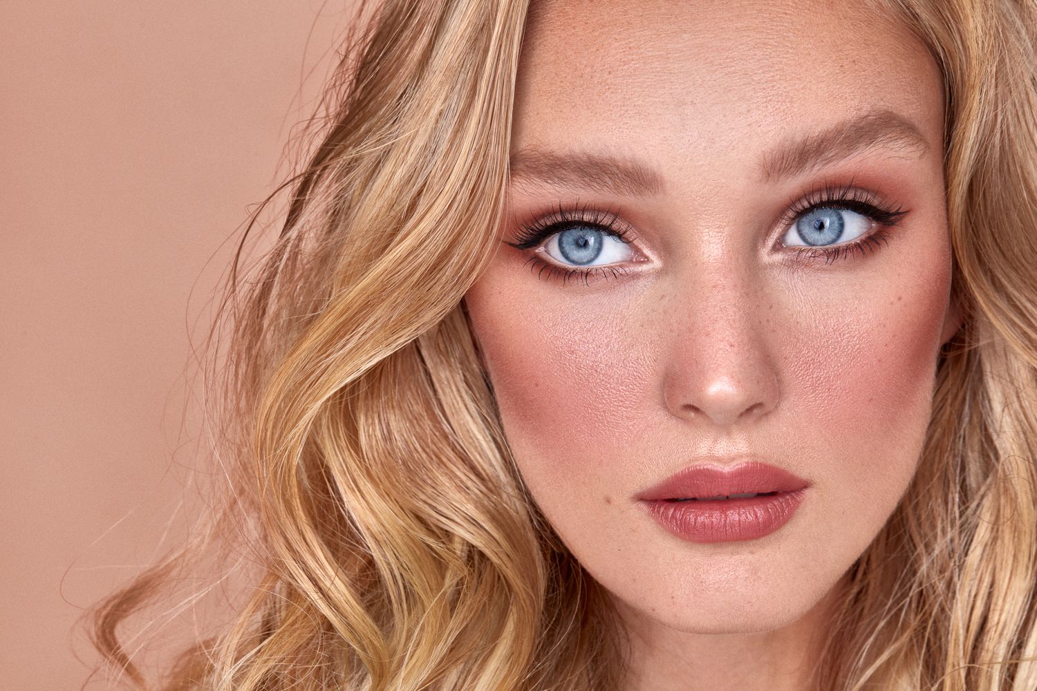 How to choose the right false lashes for your eye shape - Vogue Scandinavia