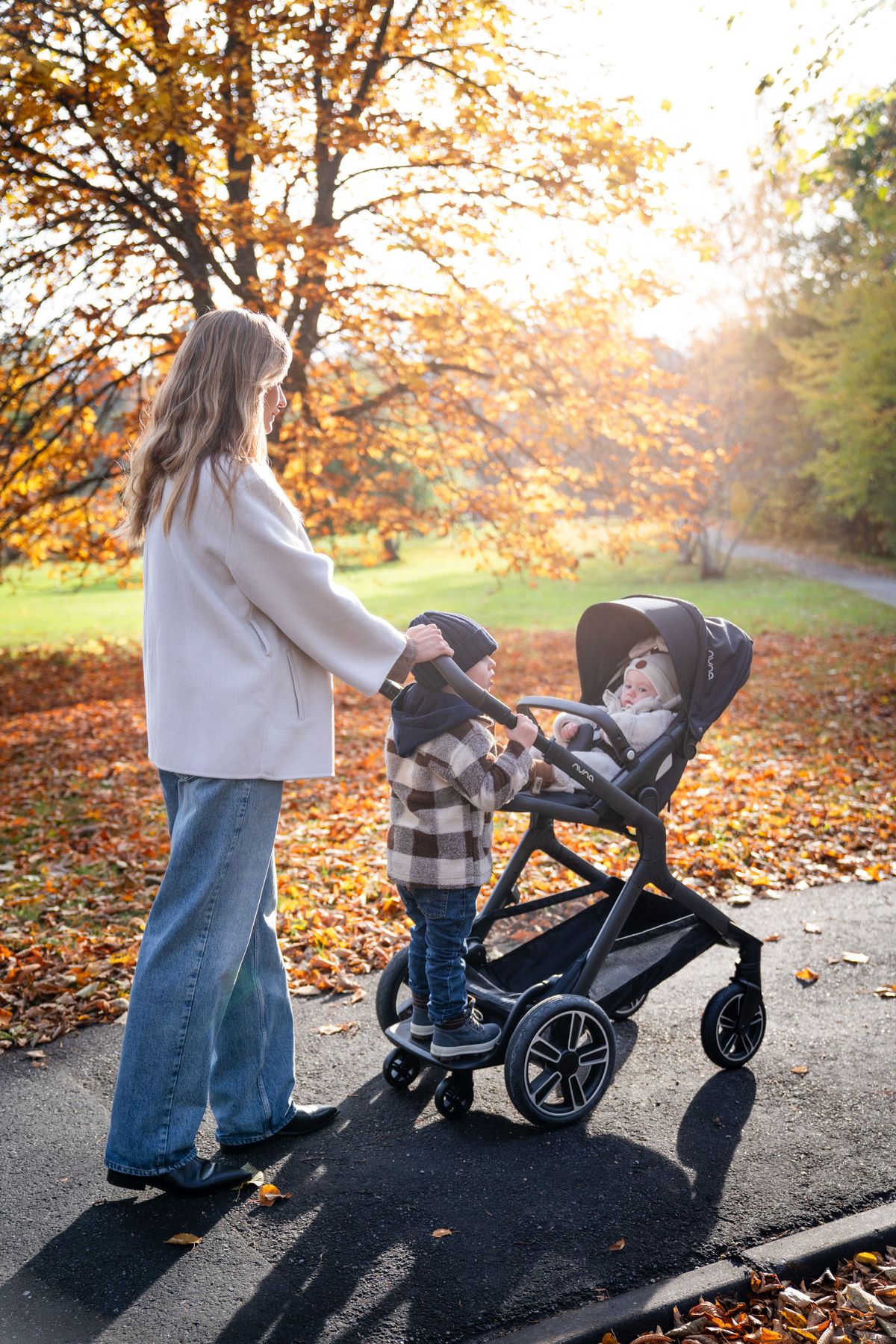 This stroller has the stamp of approval from stylish Scandinavian ...