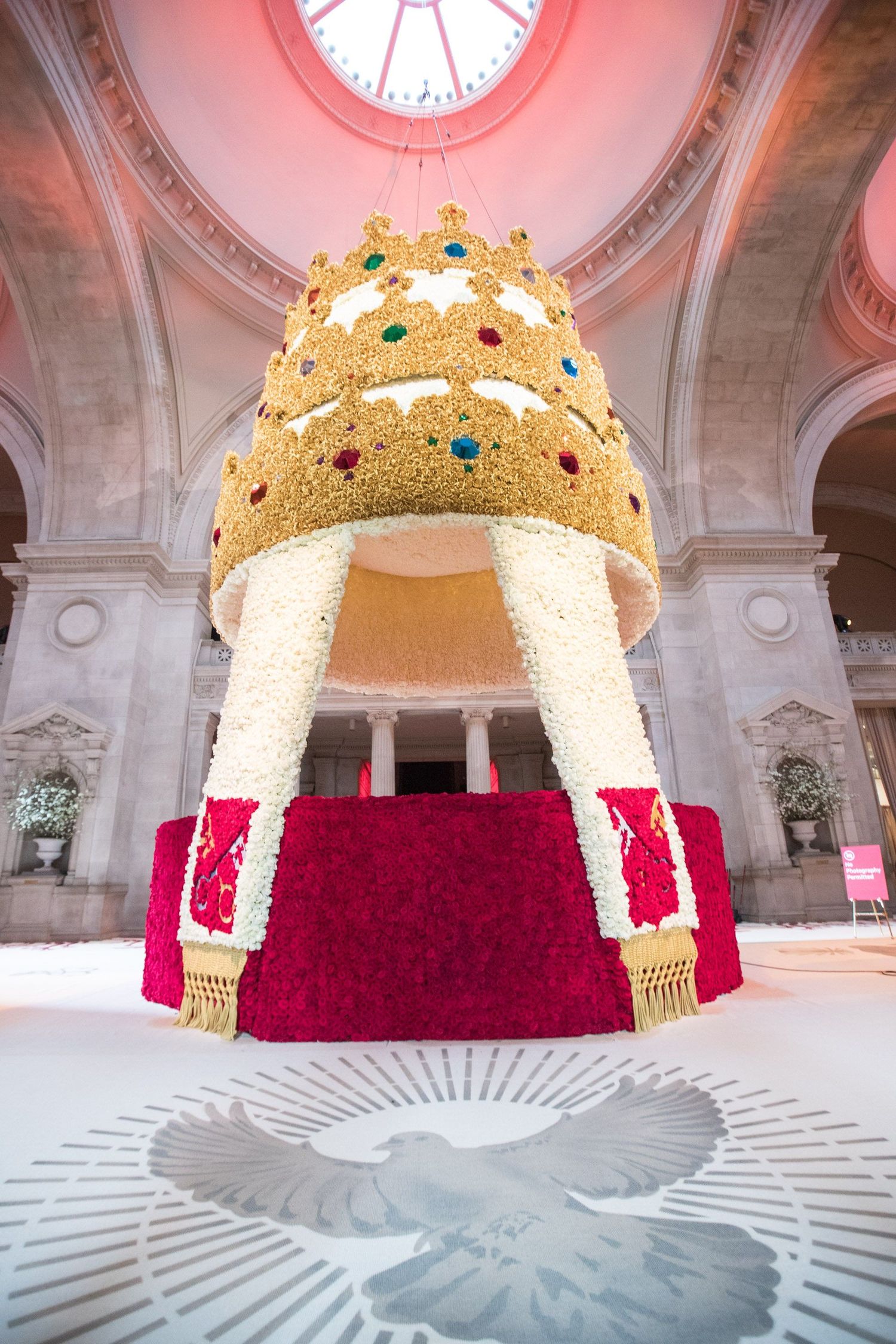 A look back at stunning Met Gala interiors over the years - Vogue ...