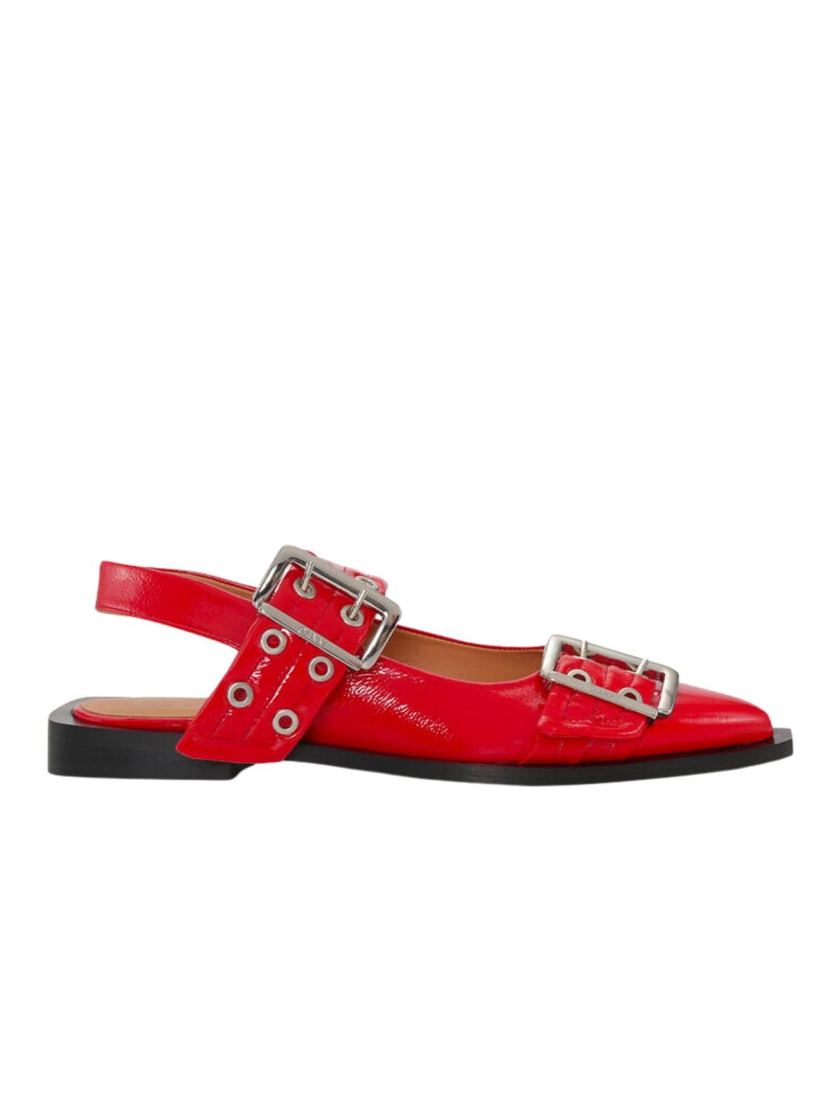 Red shoes are the trendiest party choice this season - Vogue Scandinavia