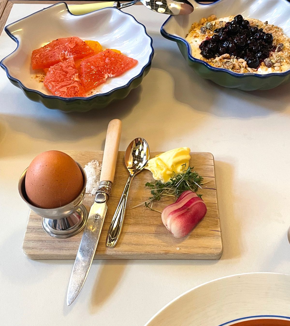 Why eating eggs for breakfast really is the best way to start the day ...