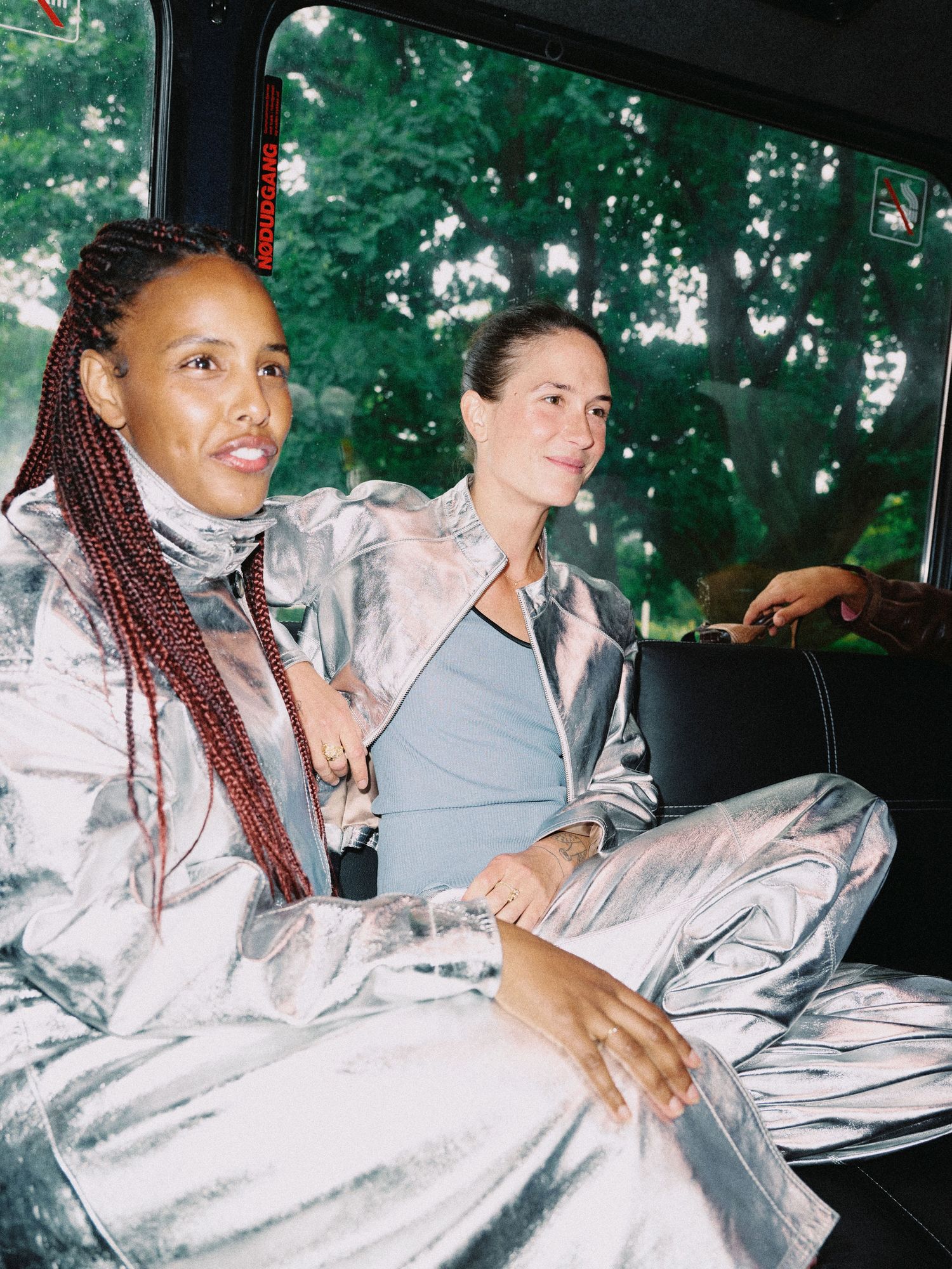 Exclusive: The secret to Saks Potts' natural, ocean-slicked (and ...