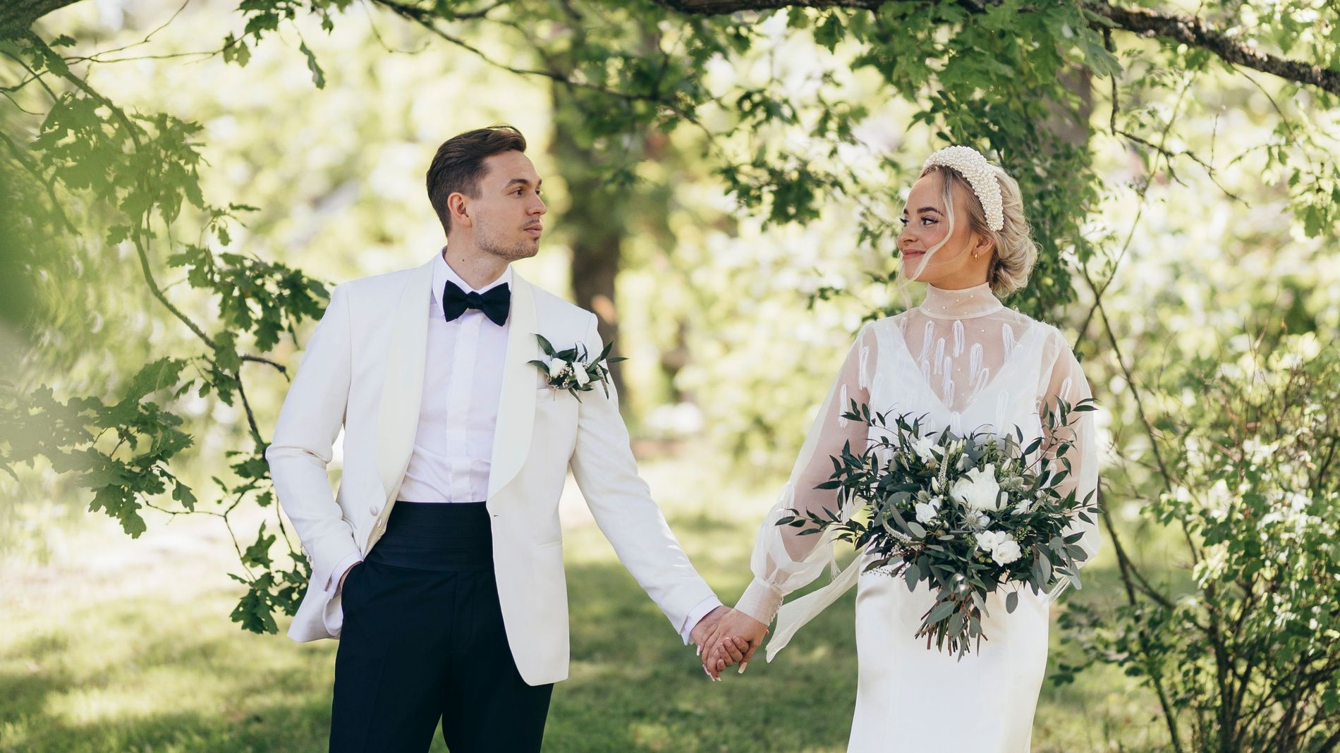 Tomas and Miisa Grekov cement their rom-com love story with a breath ...