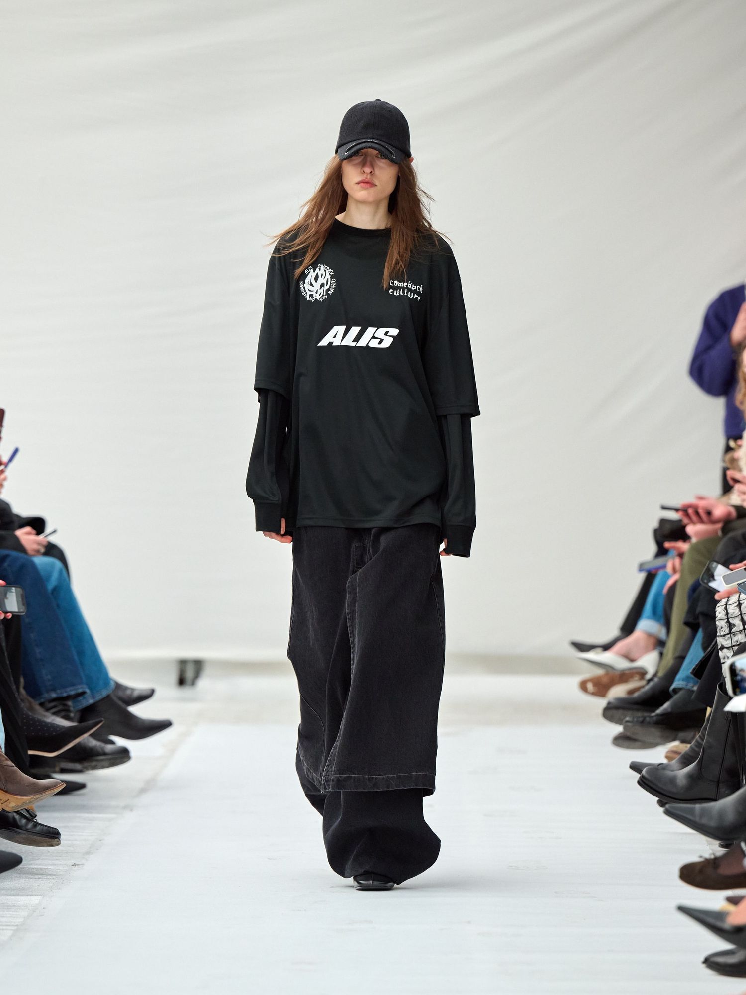 Copenhagen Fashion Week: This is ALIS's fall/winter 2025 collection ...
