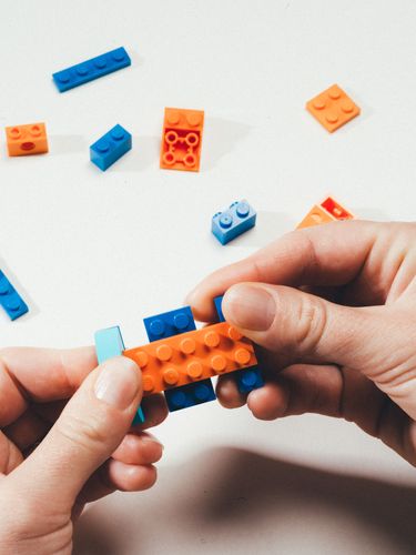 How playing with Lego could be your solution to overcoming anxiety ...