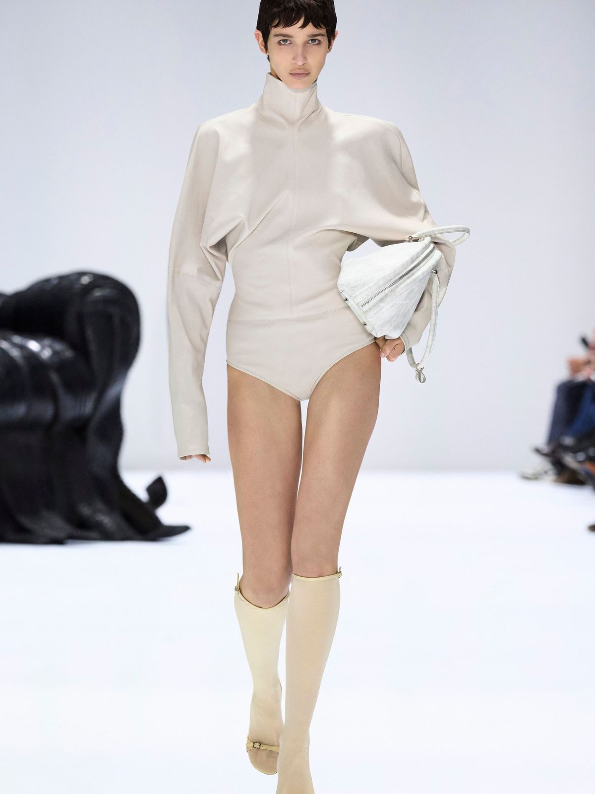 See all the looks from Acne Studios' FW24 runway show at Paris Fashion Week - Vogue Scandinavia