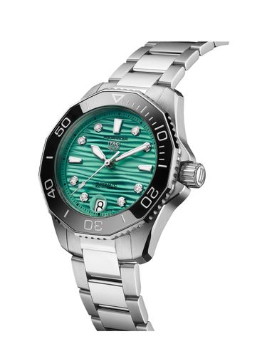 Watches and Wonders 2025: The aqua watch trend - Vogue Scandinavia