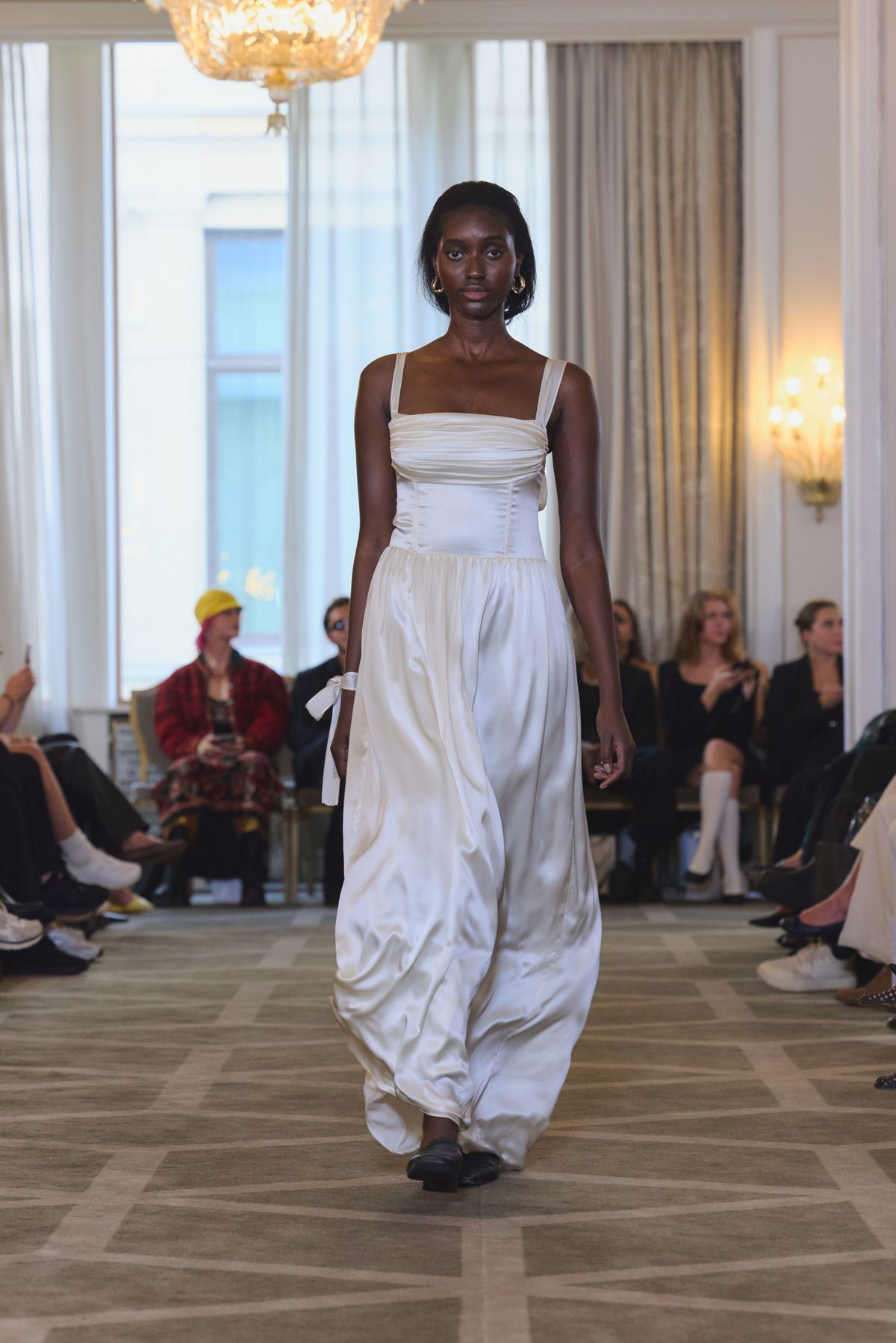 See all the looks from Murlong Cres' SS25 collection at Oslo Runway ...