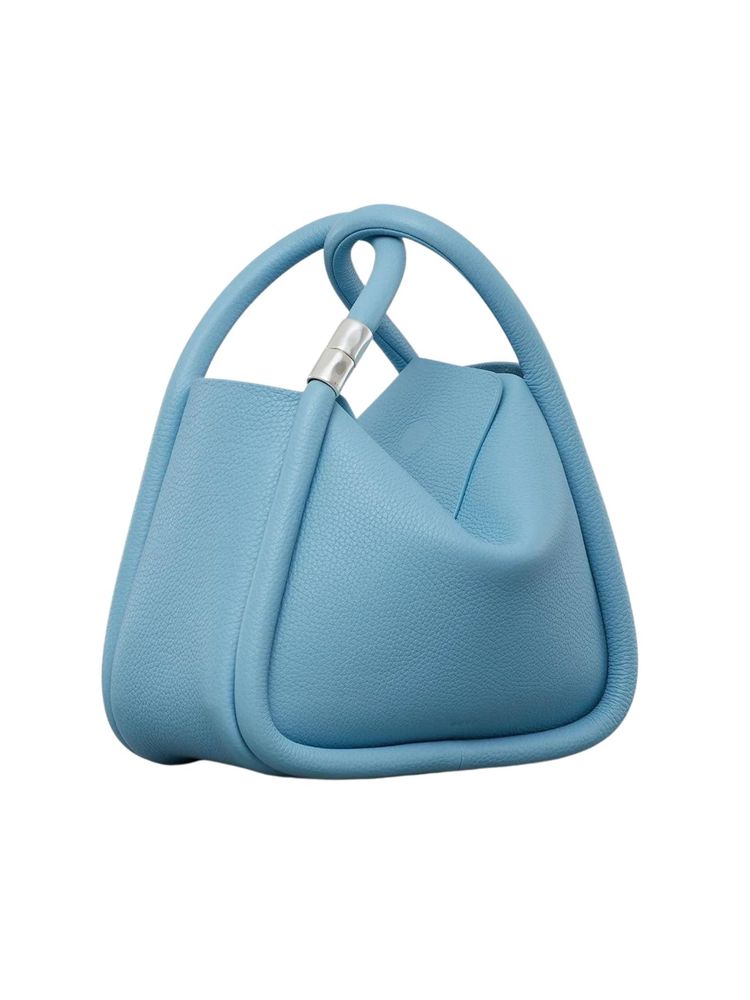 Perfect pairs: These are the 3 coat and handbag combos you will want to ...